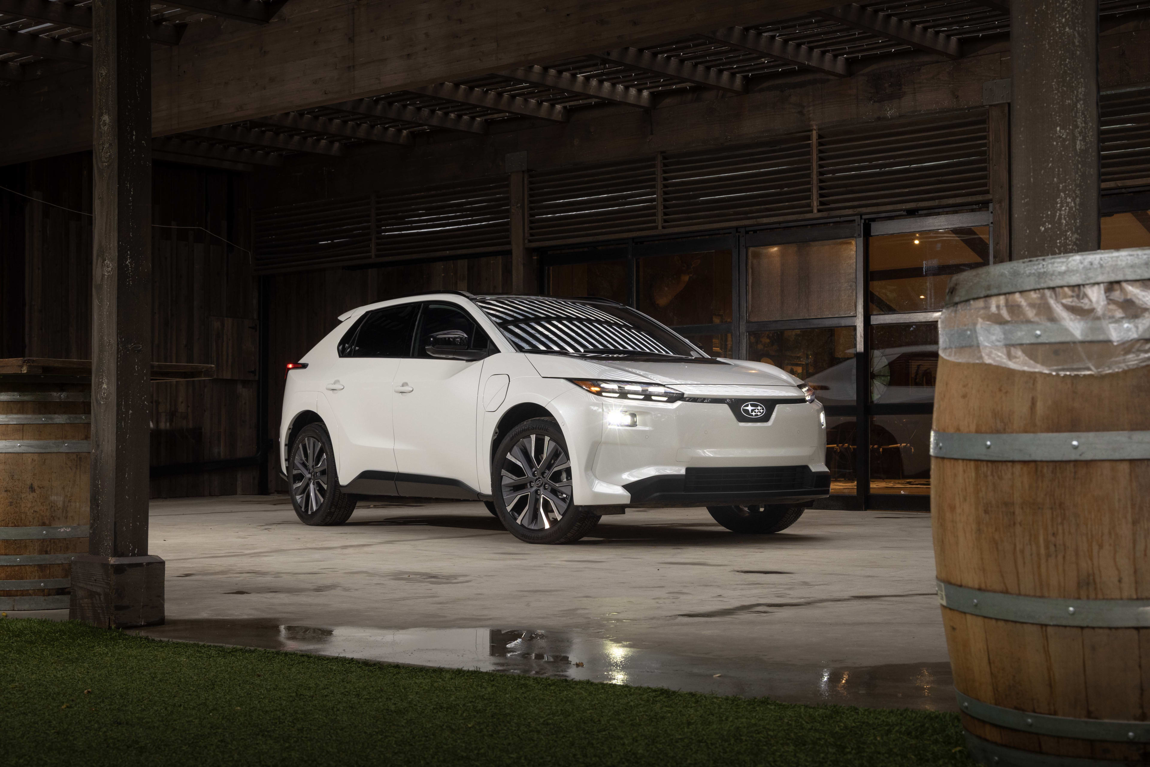 2026 Toyota bZ vs Subaru Solterra: Which One Should You Buy? - Autoblog