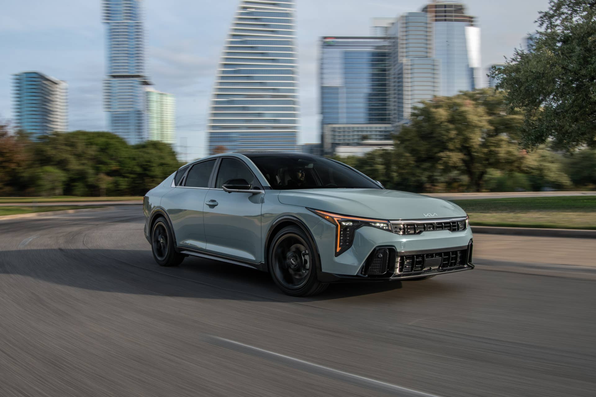 Kia Posts Best Sales Month Ever, More Than 80,000 Vehicles Sold - Autoblog