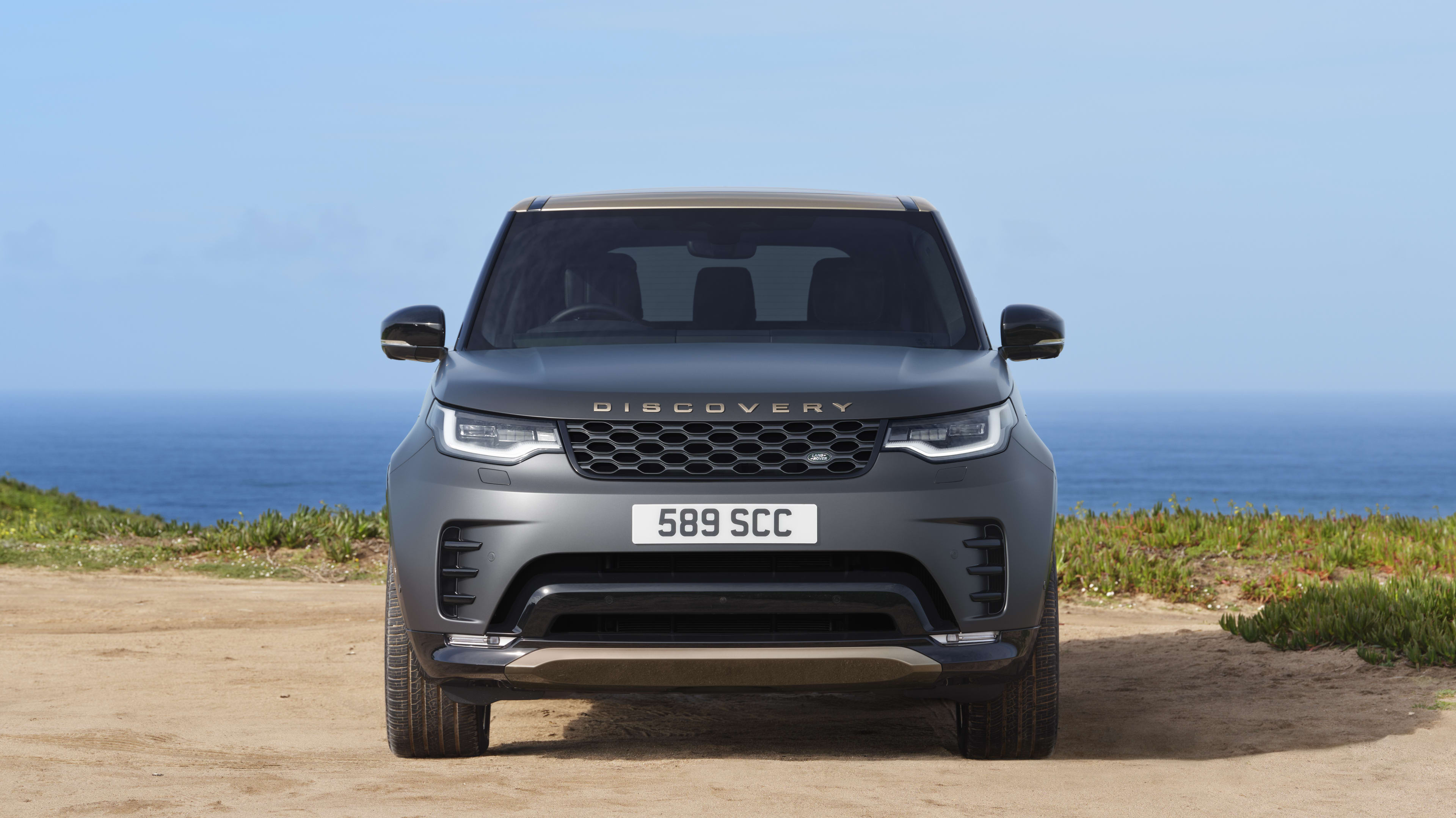 Land Rover Dropped Two New Special Editions To Celebrate 35 Years Of ...