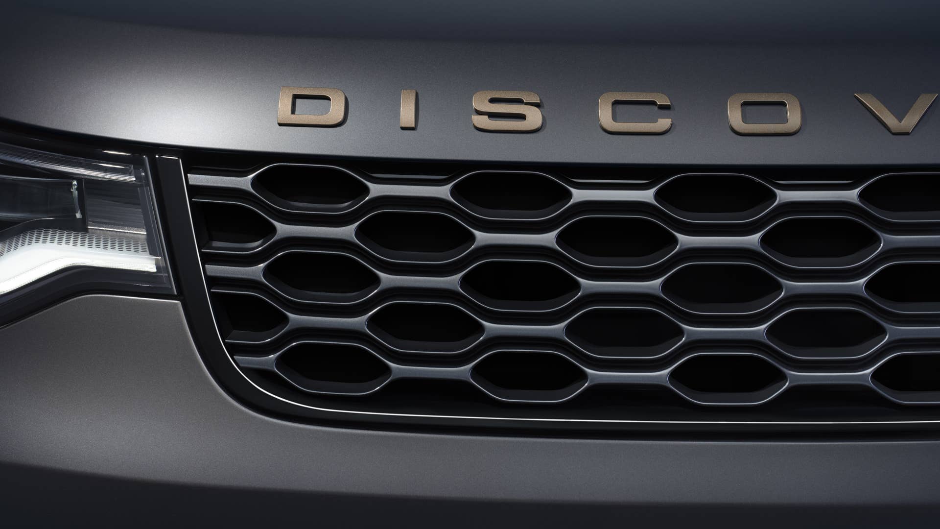 Land Rover Dropped Two New Special Editions To Celebrate 35 Years Of ...