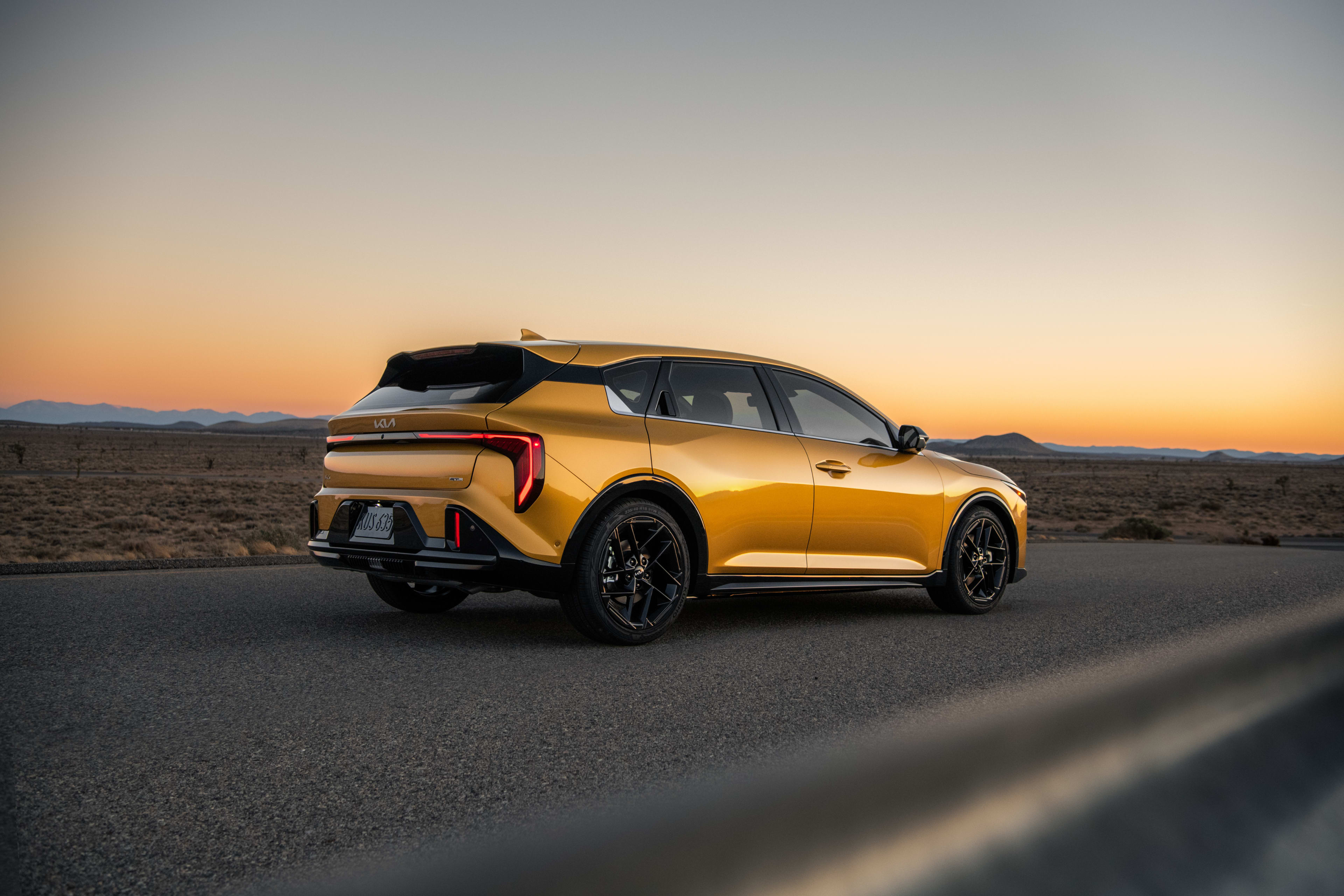 Kia Puts the Manual Hatchback’s Fate in Buyers’ Hands - Autoblog