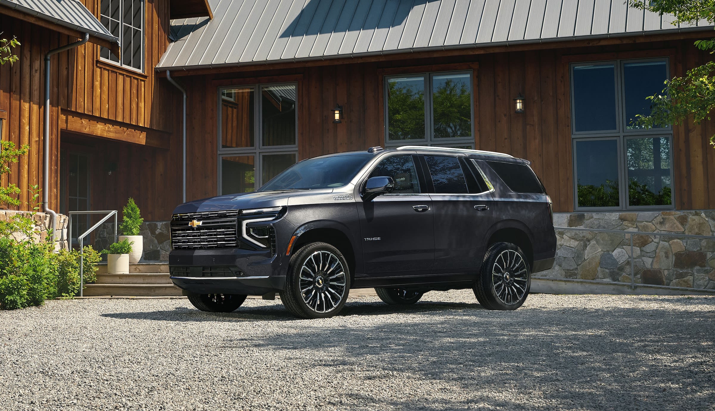 Ditch the Minivan: These SUVs Seat 8 People - Autoblog