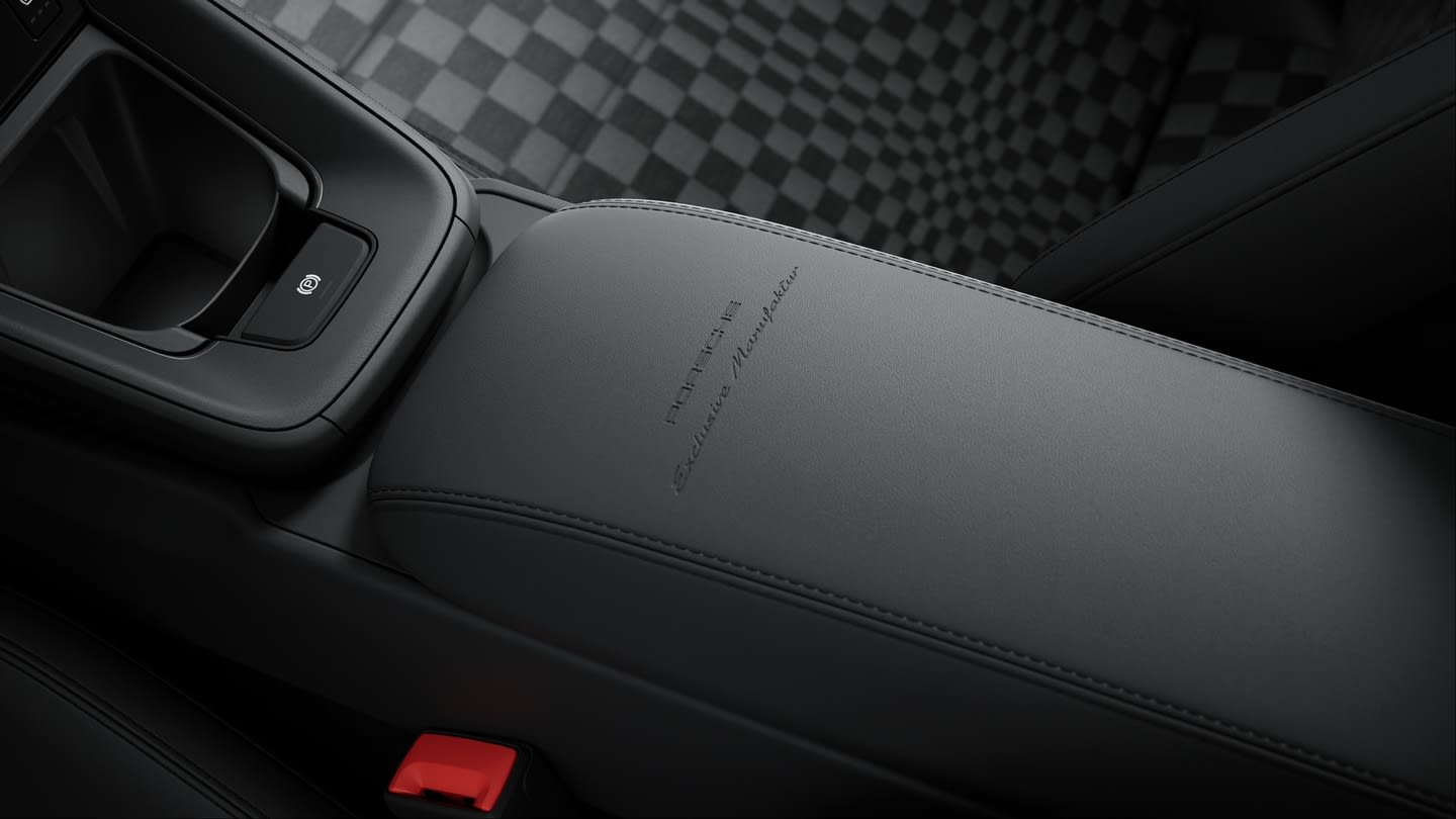 Porsche Re-Introduces Its Funky ‘Pasha’ Interior for the 2026 911 ...