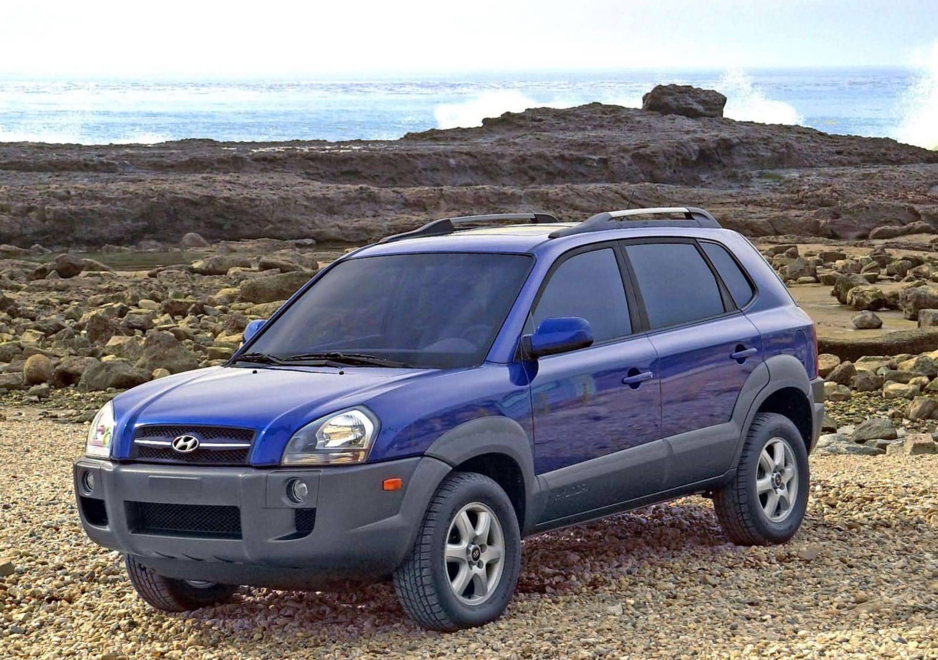 Hyundai Tucson Generations: How This RAV4 Rival Has Evolved - Autoblog