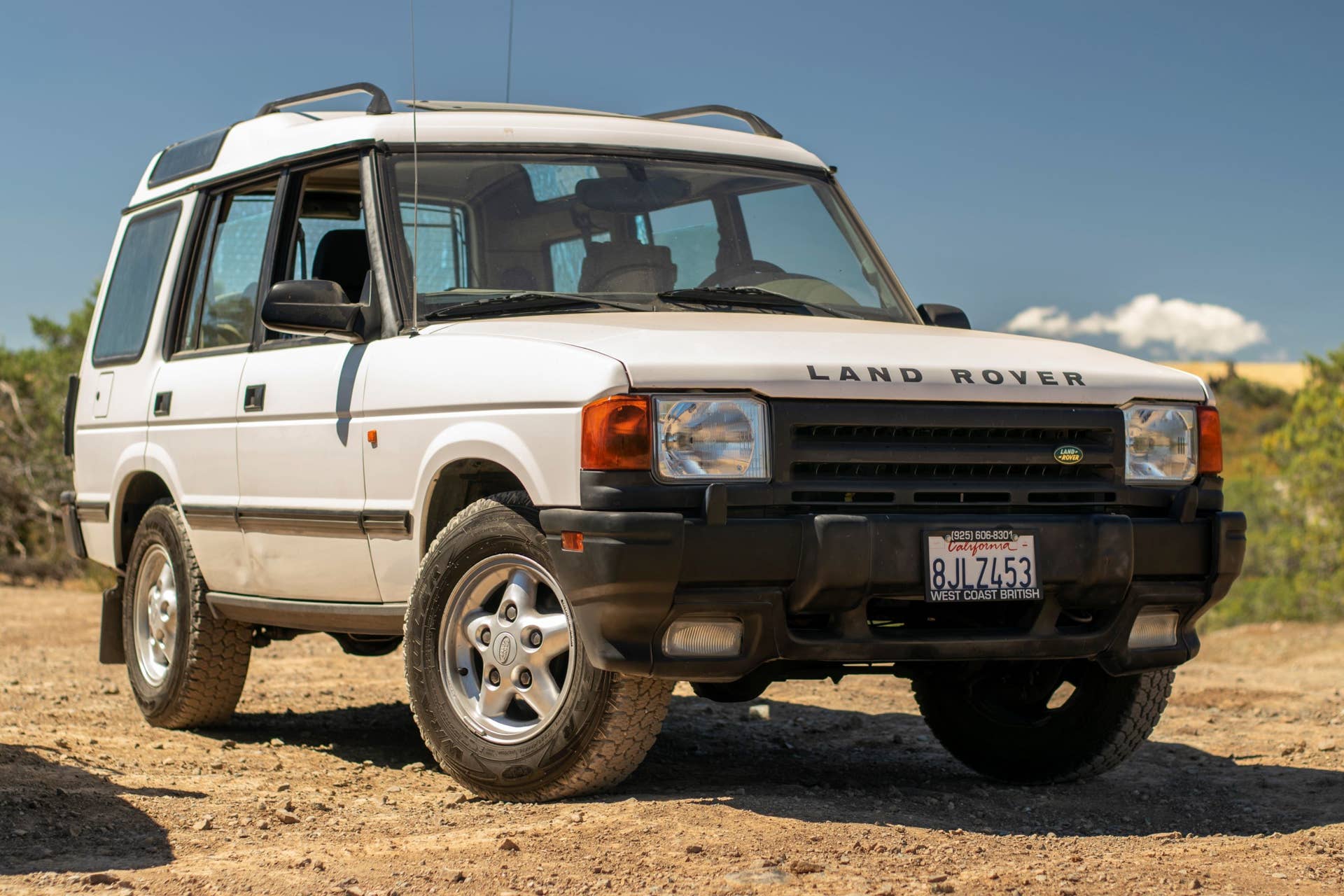 Hot Take: The 2025 Land Rover Defender V8 Feels More Like a True ...