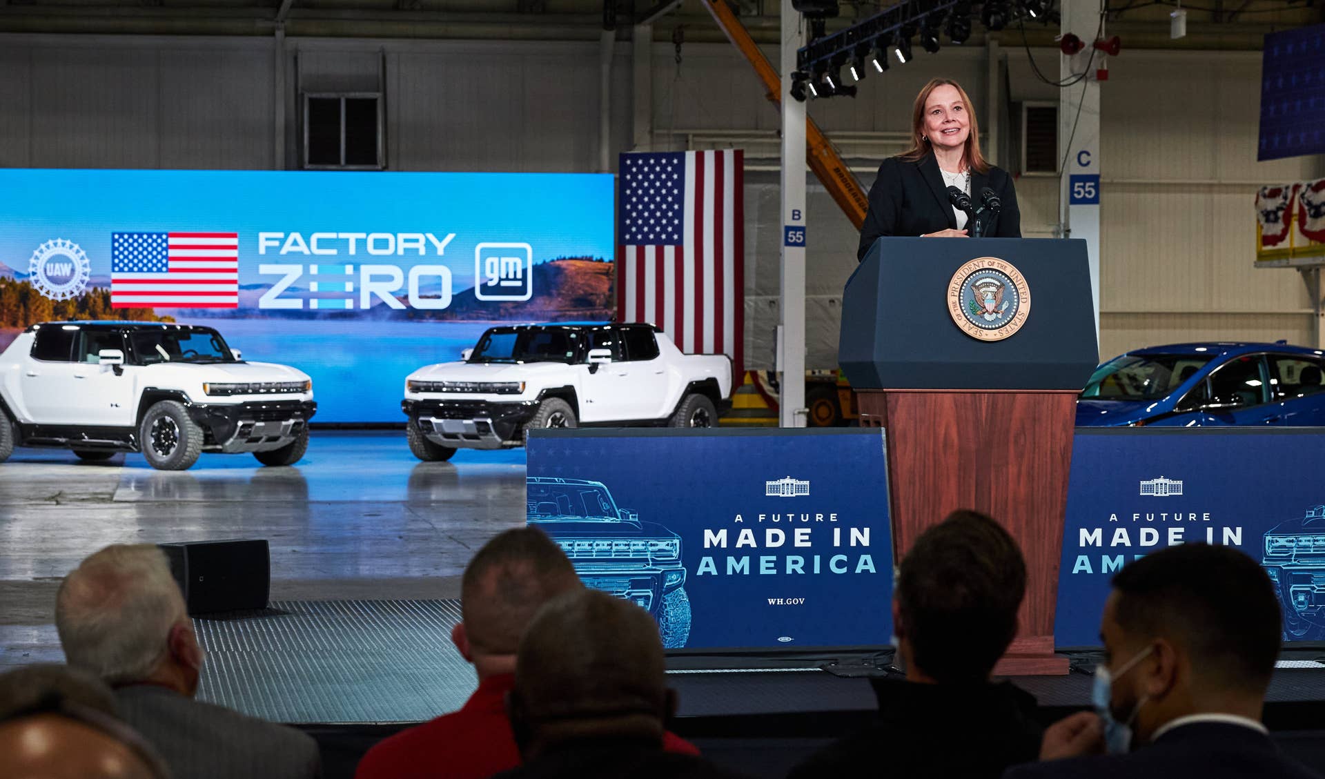 Why GM is Investing Almost $1 Billion in Combustion Engines While ...