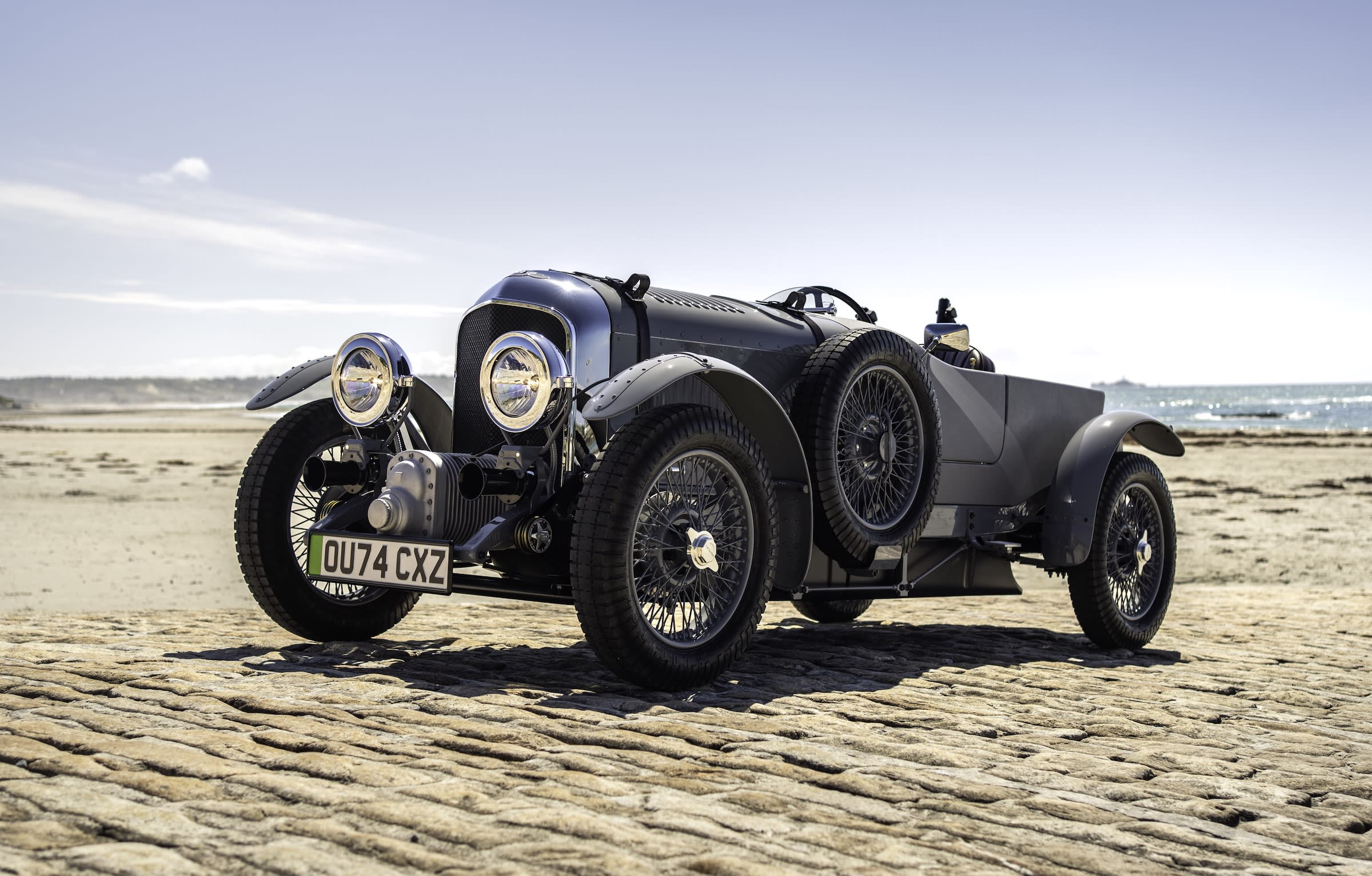 The 2025 Ford F-150 Lobo Marks the Return of the Factory Street Truck ...