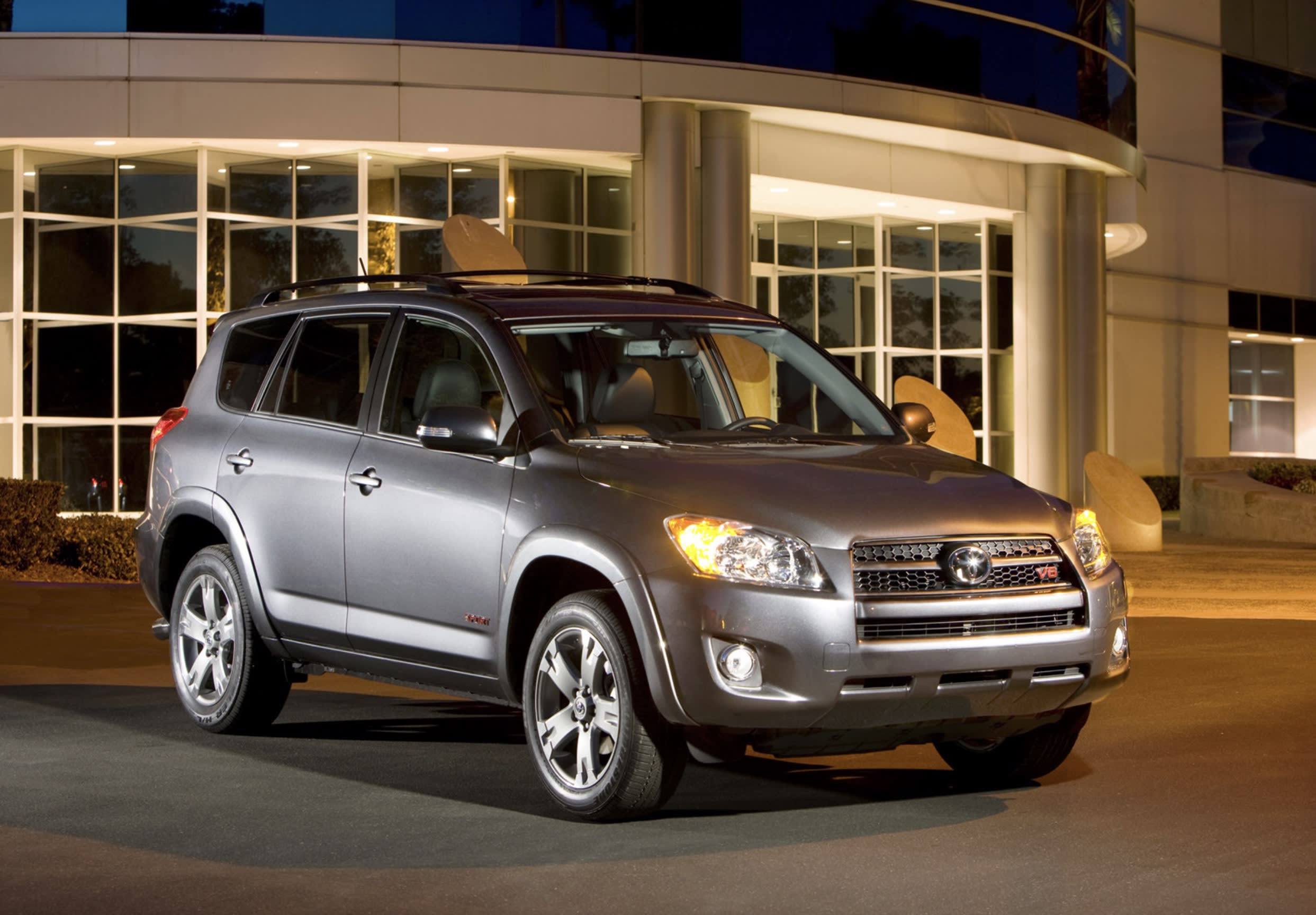 Toyota RAV4 Generations: Full Evolution From 1996 To 2025 - Autoblog