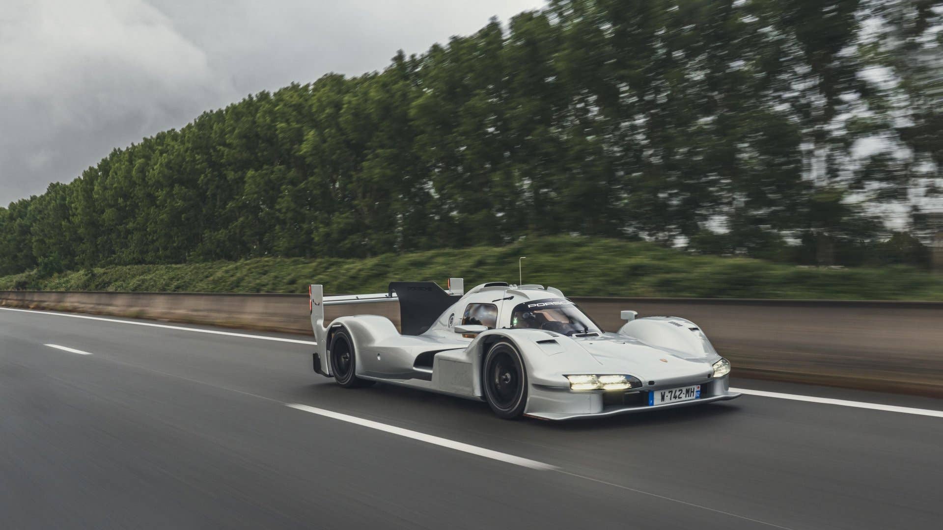 One-Off Porsche 963 RSP Is The Ultimate Roadgoing Racecar - Autoblog