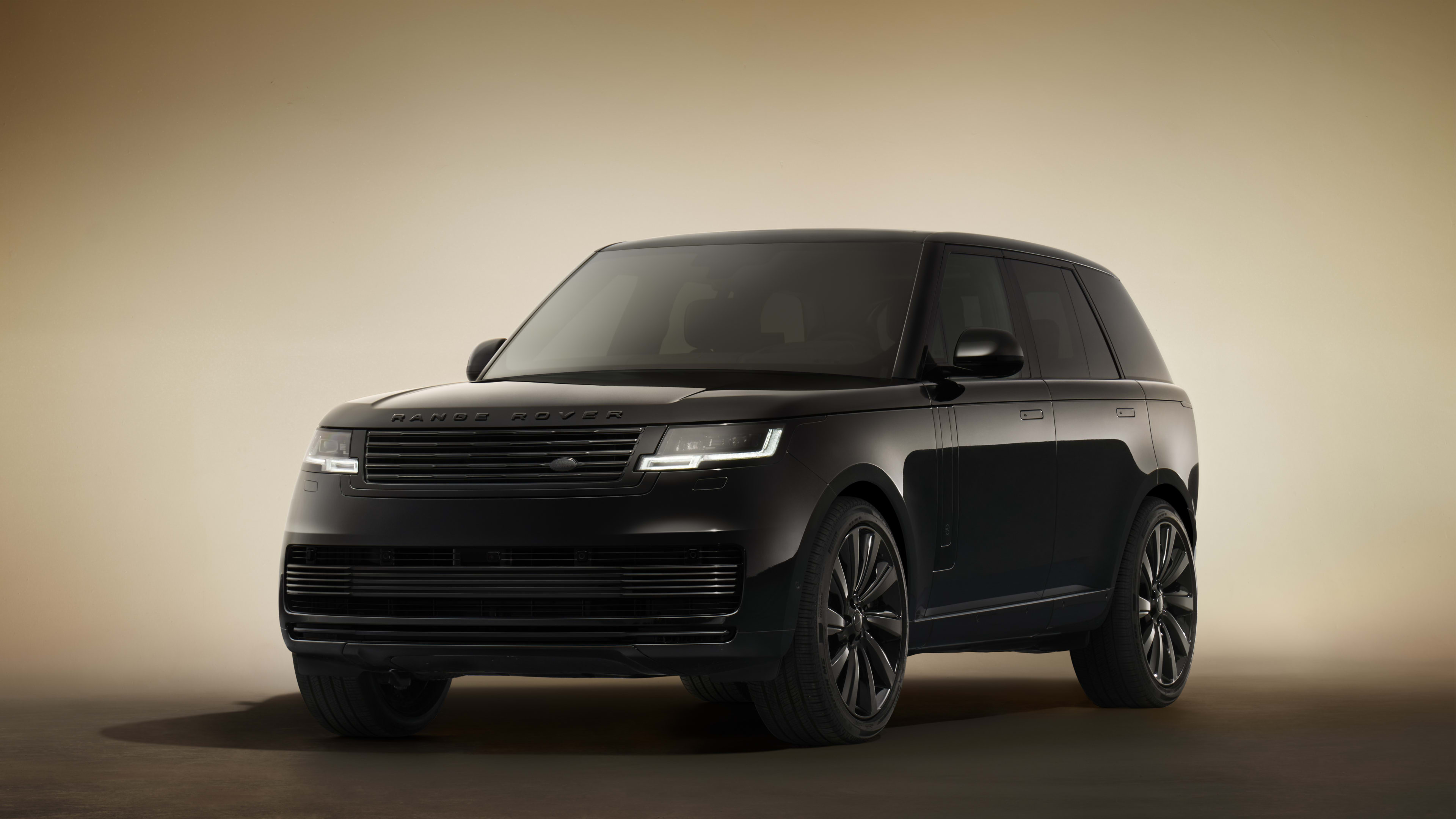 New Range Rover SV Black Is Land Rover’s Baddest Blacked-Out SUV Yet - Autoblog