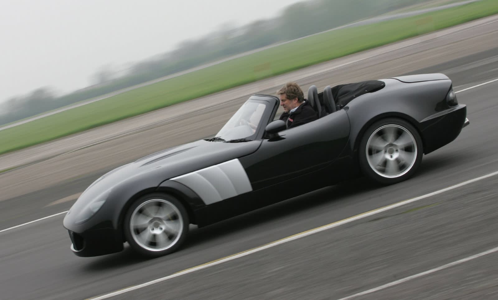 The Marcos Comeback: A New Chapter for a Forgotten Sports Car Hero ...