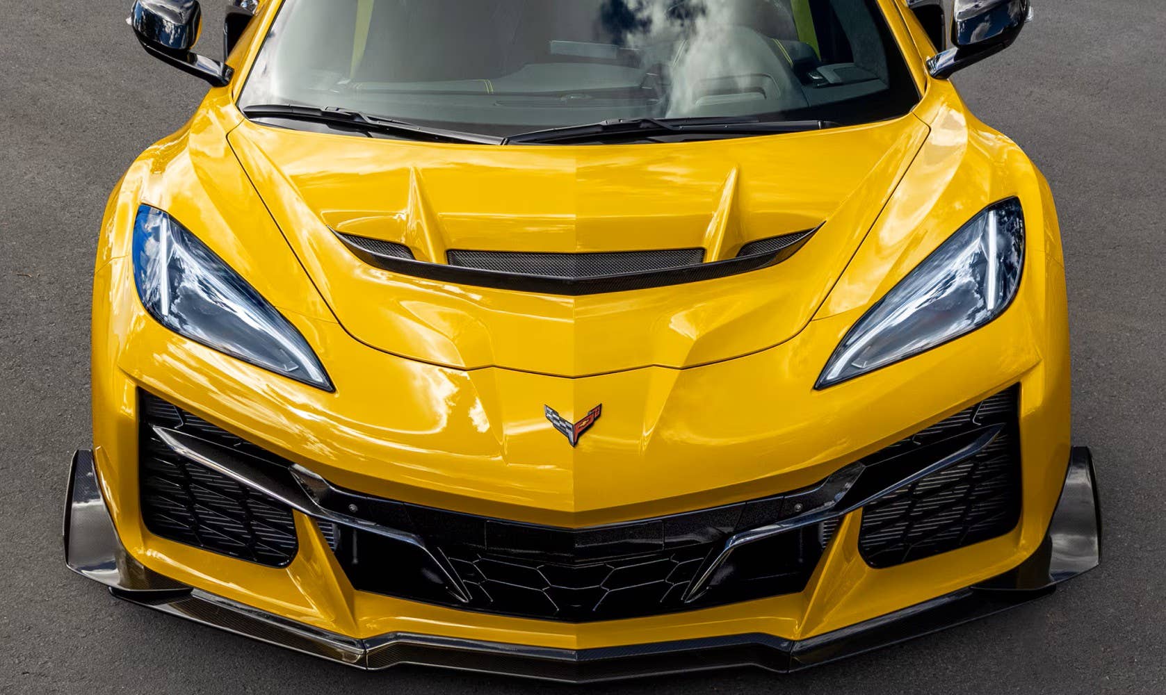 How Chevy Builds a Corvette ZR1 That Shames Hypercars Costing Three ...
