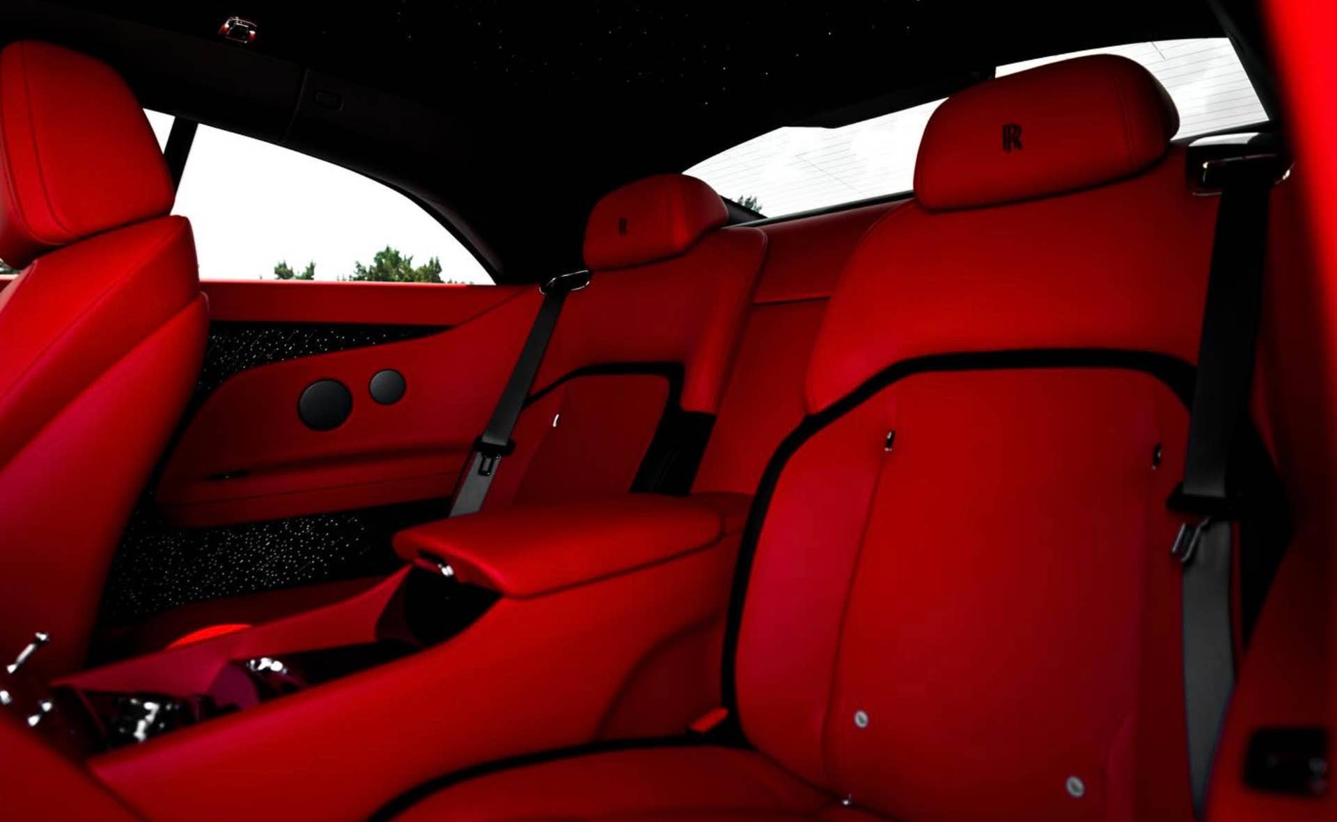 Rolls-Royce Spectre RS Is The Black Badge's Alter Ego - Autoblog