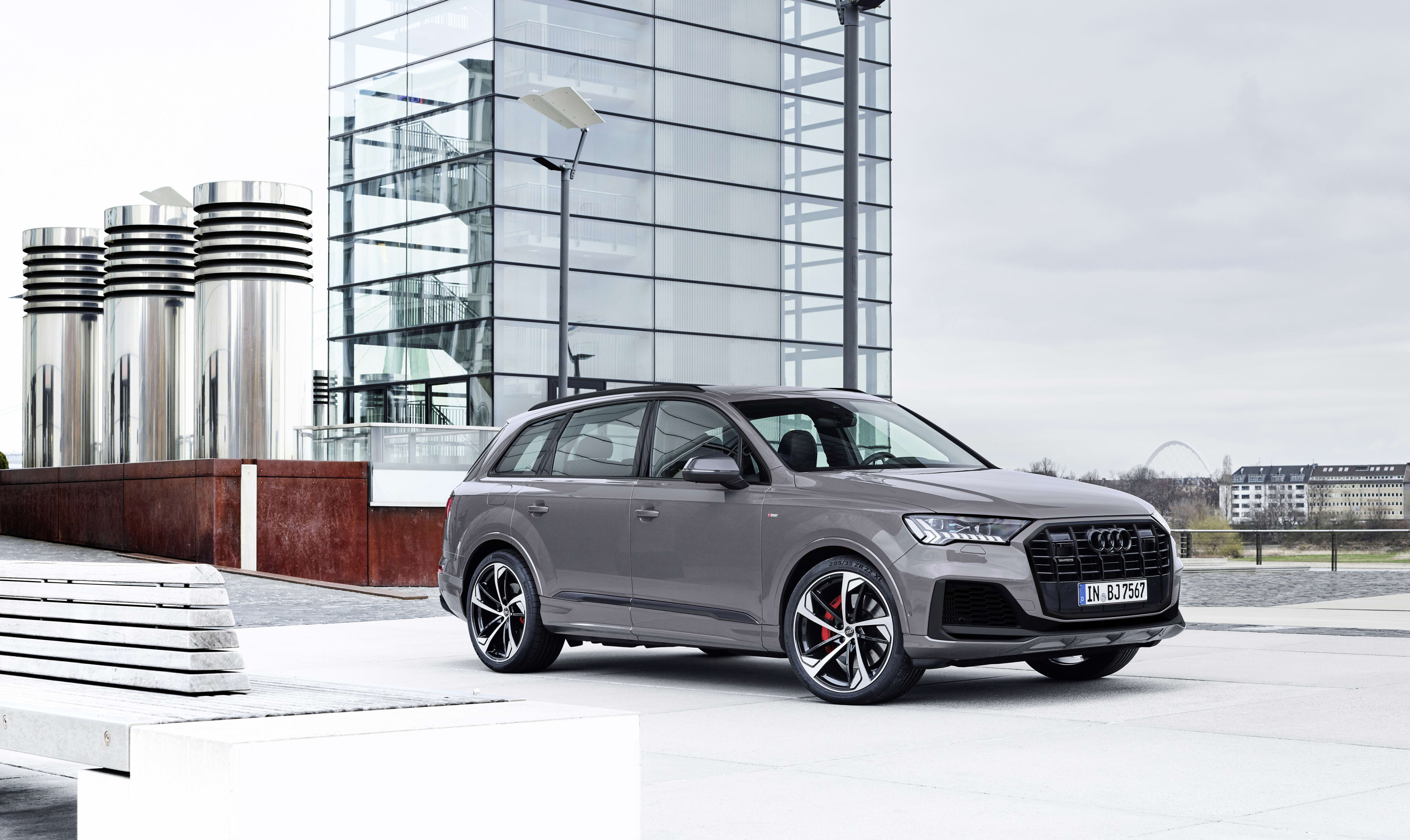 A Friend Drives a 2022 Audi Q7 and Needs a New SUV. This is What I Told ...