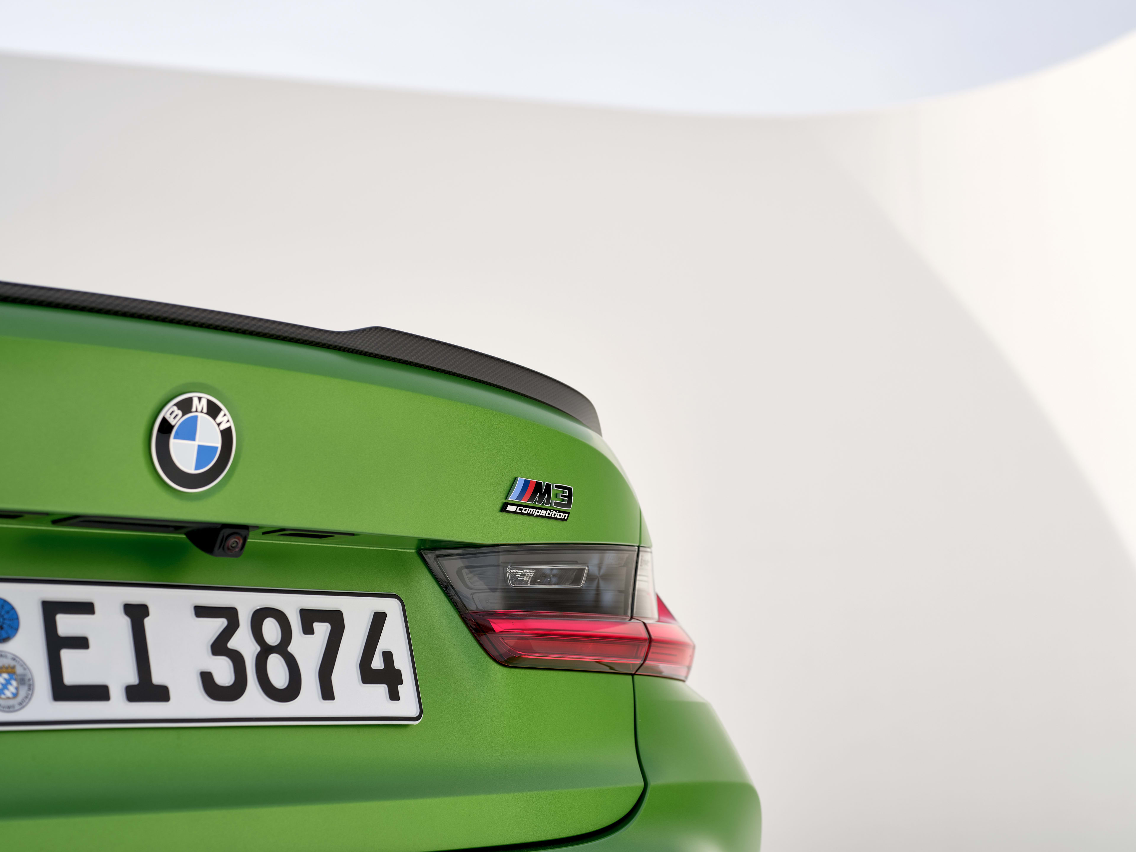 2026 BMW M3’s Individual Color Palette Recalls Legendary E36 And E46 ...