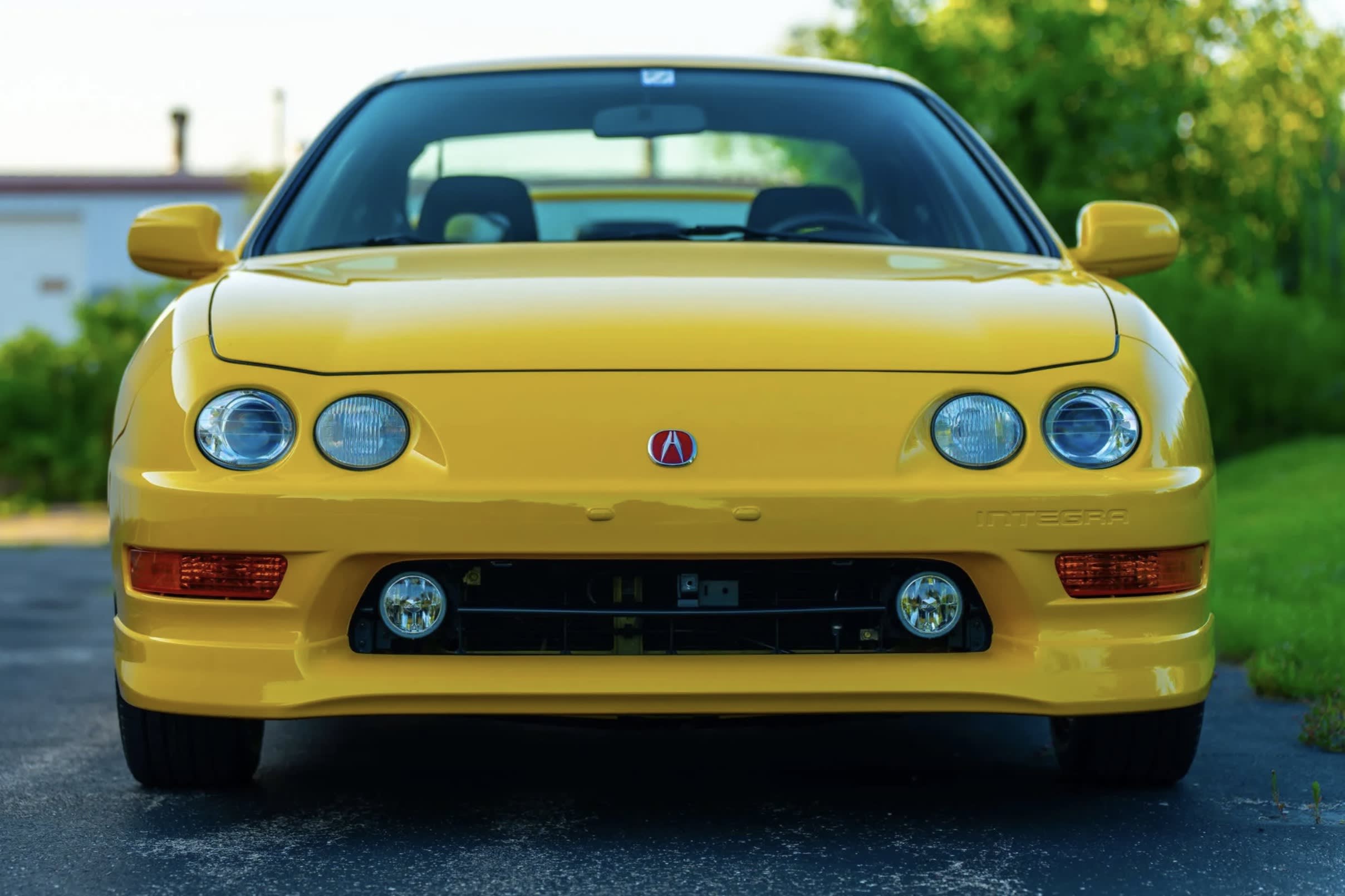 There's ONE Day Left To Buy This 5k-Mile 2001 Acura Integra Type R ...