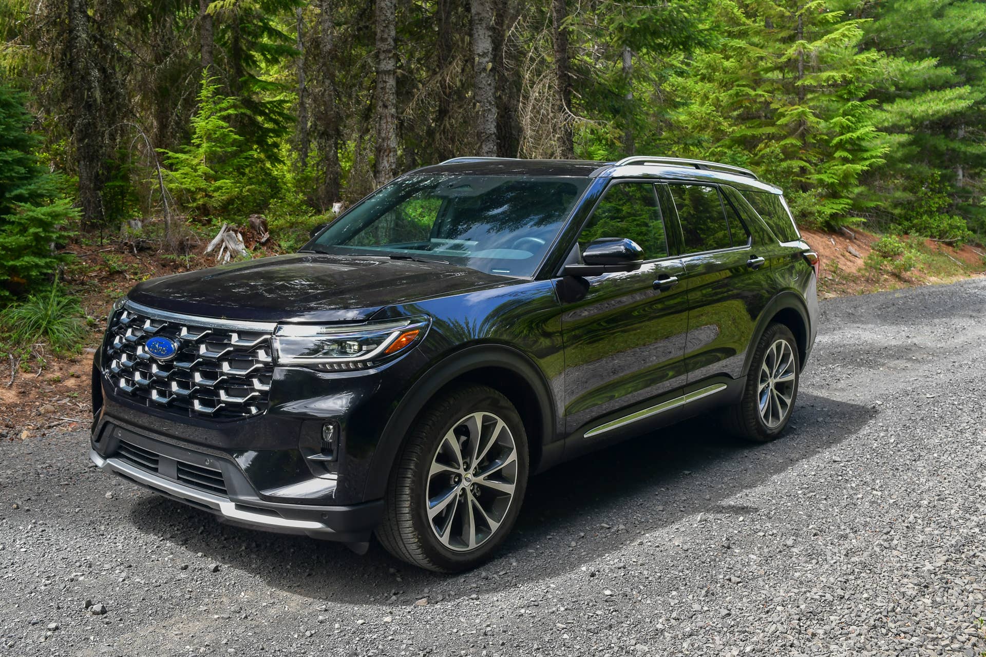 I Drove the 2025 Ford Explorer Platinum 4WD on a Multi-State Road Trip ...