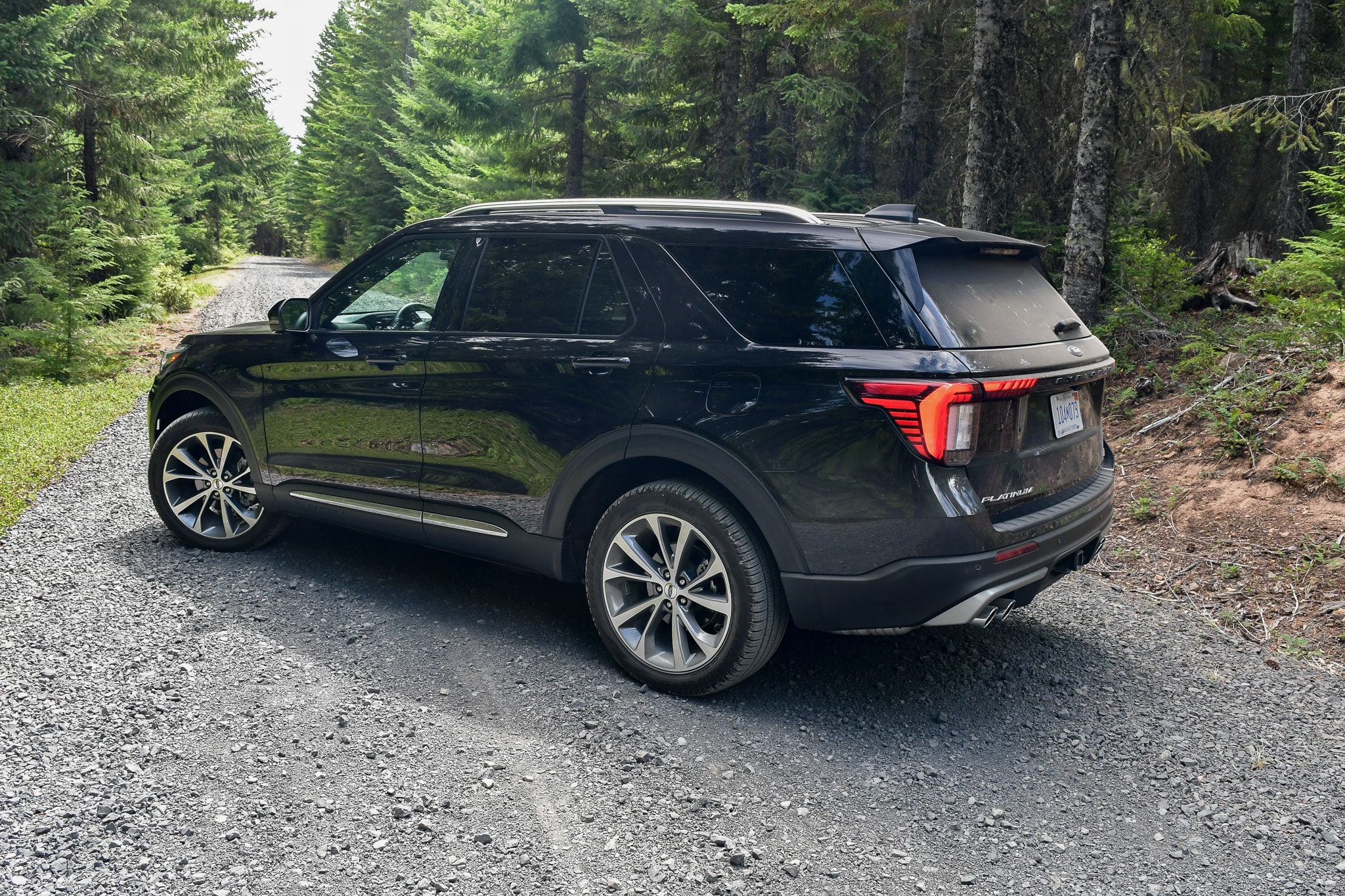I Drove the 2025 Ford Explorer Platinum 4WD on a Multi-State Road Trip ...