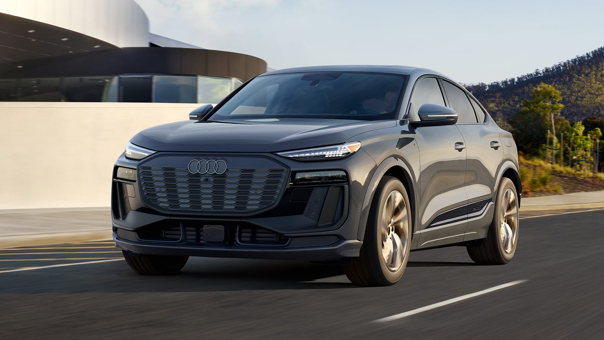 Audi Launches Killer 2025 Q6 e-tron Lease Offer for September - Autoblog