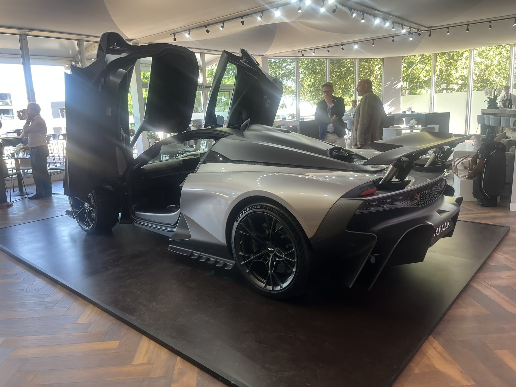 The F1-Inspired Hybrid Supercar Aston Martin Just Showed Off At ...