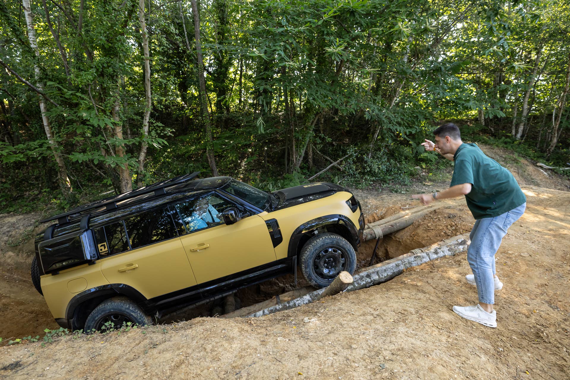 How the Defender Became Land Rover’s Best-Selling Model - Autoblog