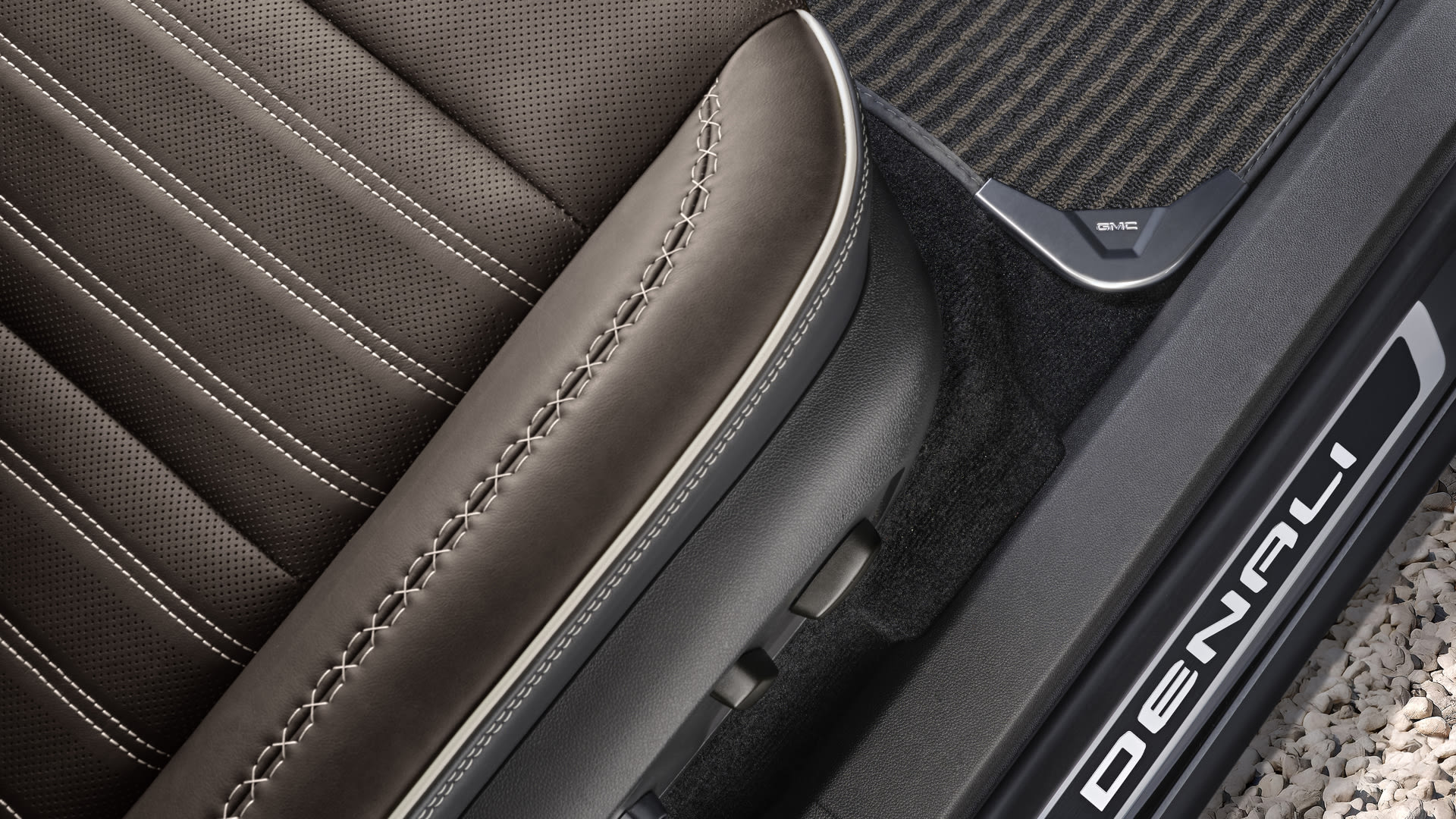 2026 GMC Acadia Adds Denali Ultimate Luxury To The Lineup - Autoblog