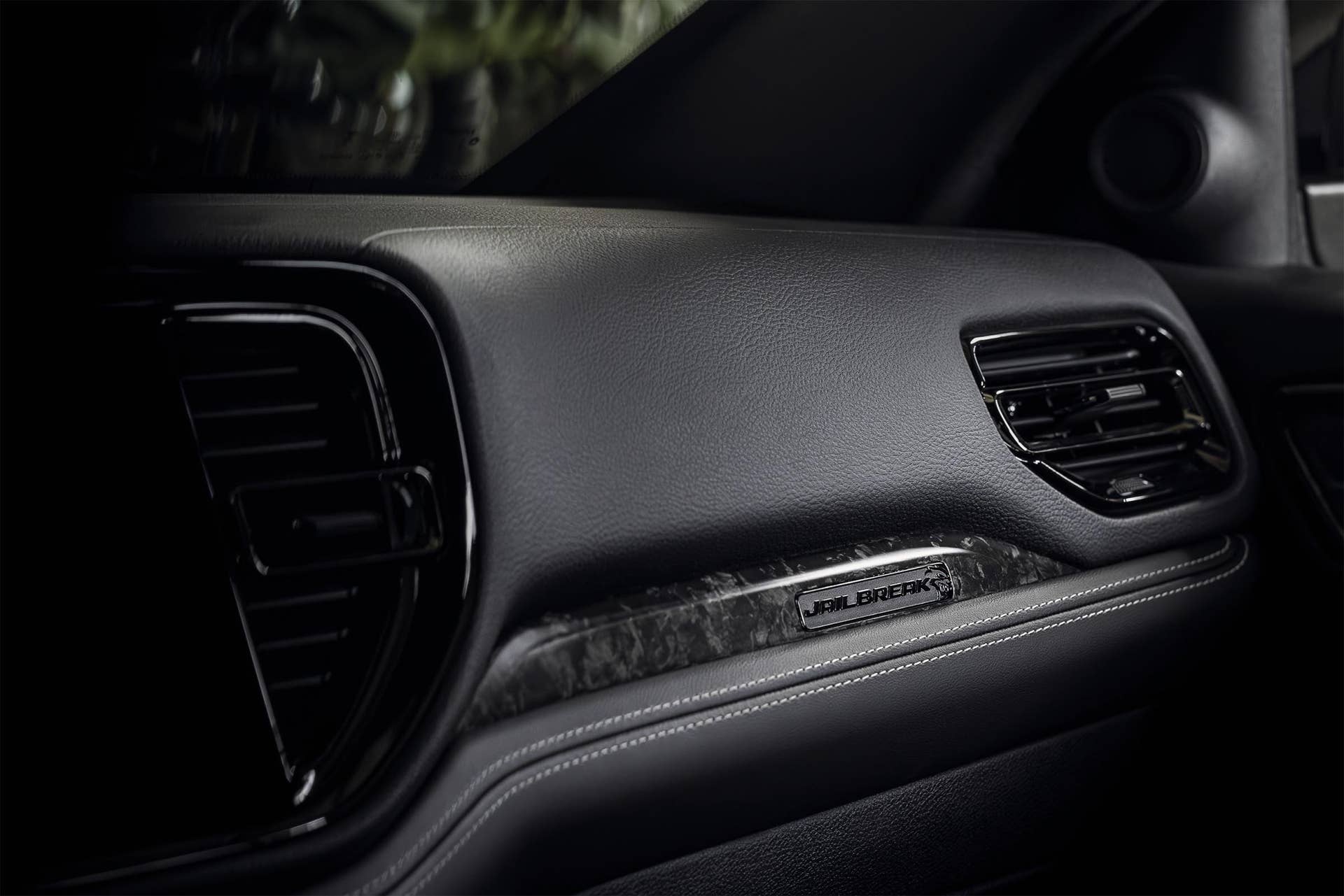 Hemi V8 Power Lives Across the 2026 Dodge Durango Lineup - Autoblog