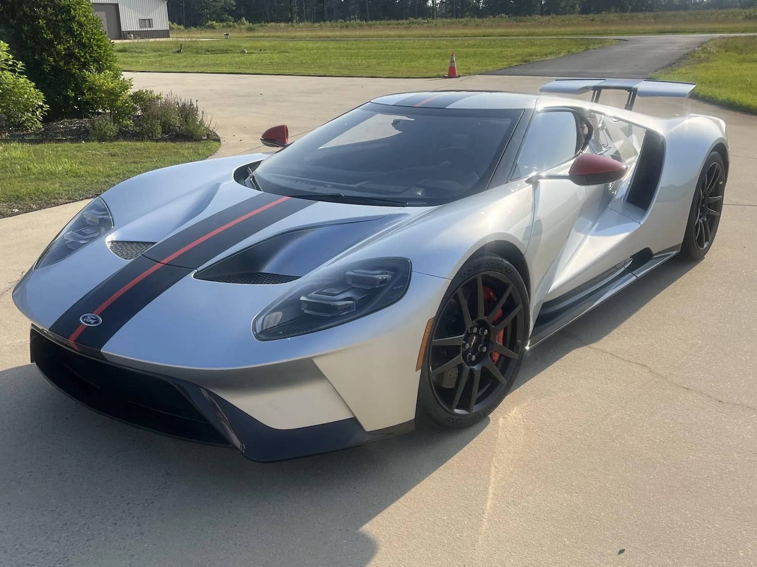 Rare Ford GT Carbon Series Surfaces With Just 77 Miles - Autoblog