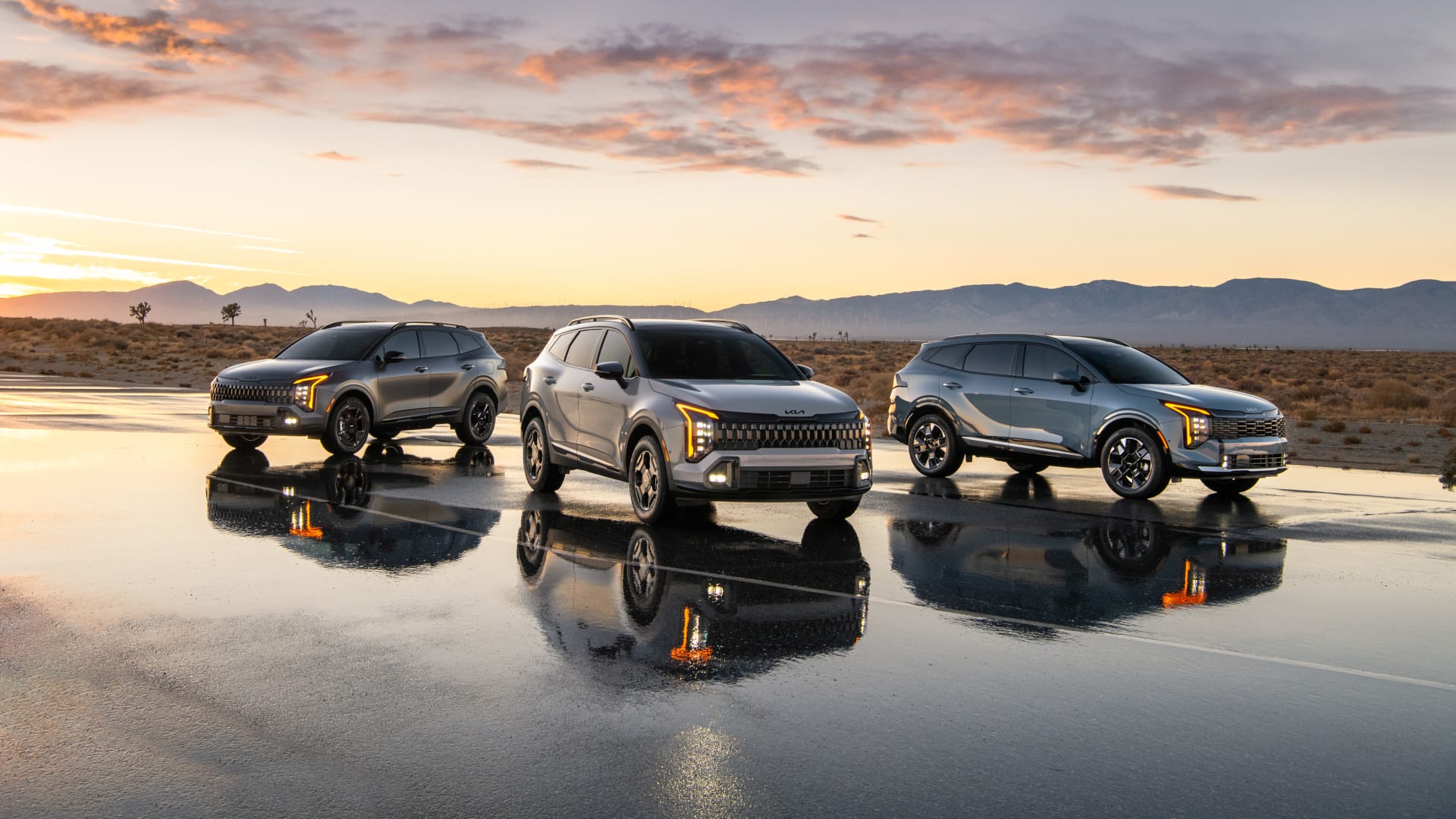 Alpha Motor Corporation Superwolf shows off crew cab and accessories ...