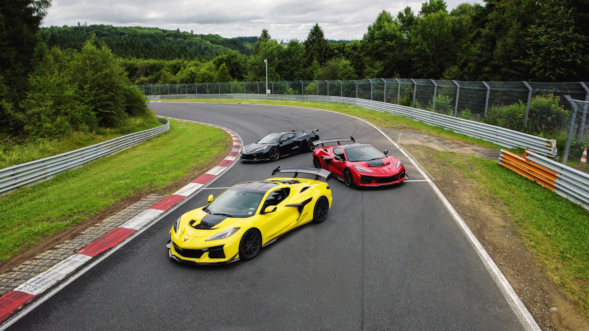 Not One, But Two Corvettes Break Ford Mustang GTD’s American ...