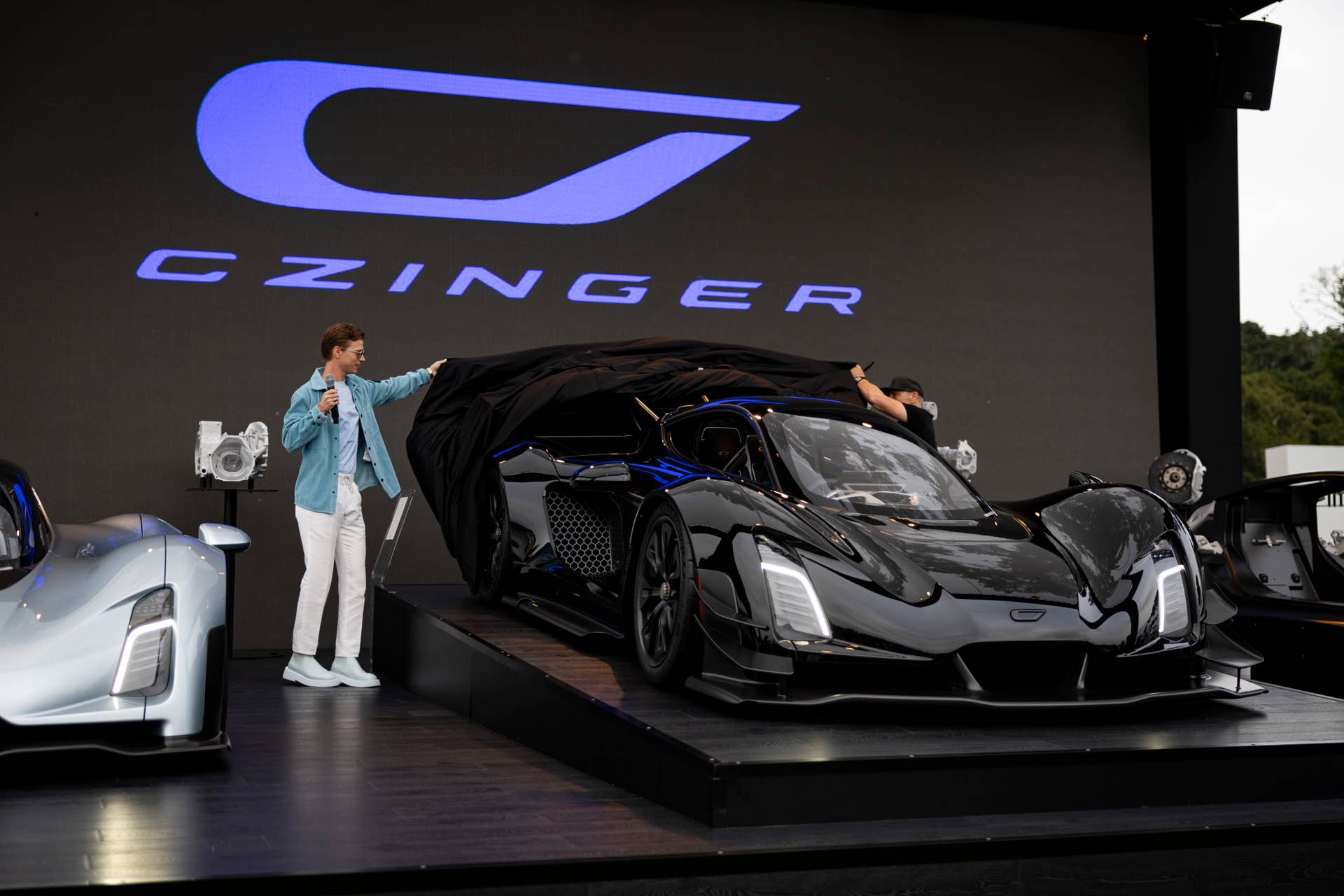 3 Reasons Why Hypercar Makers Should Worry About Czinger’s 21C - Autoblog