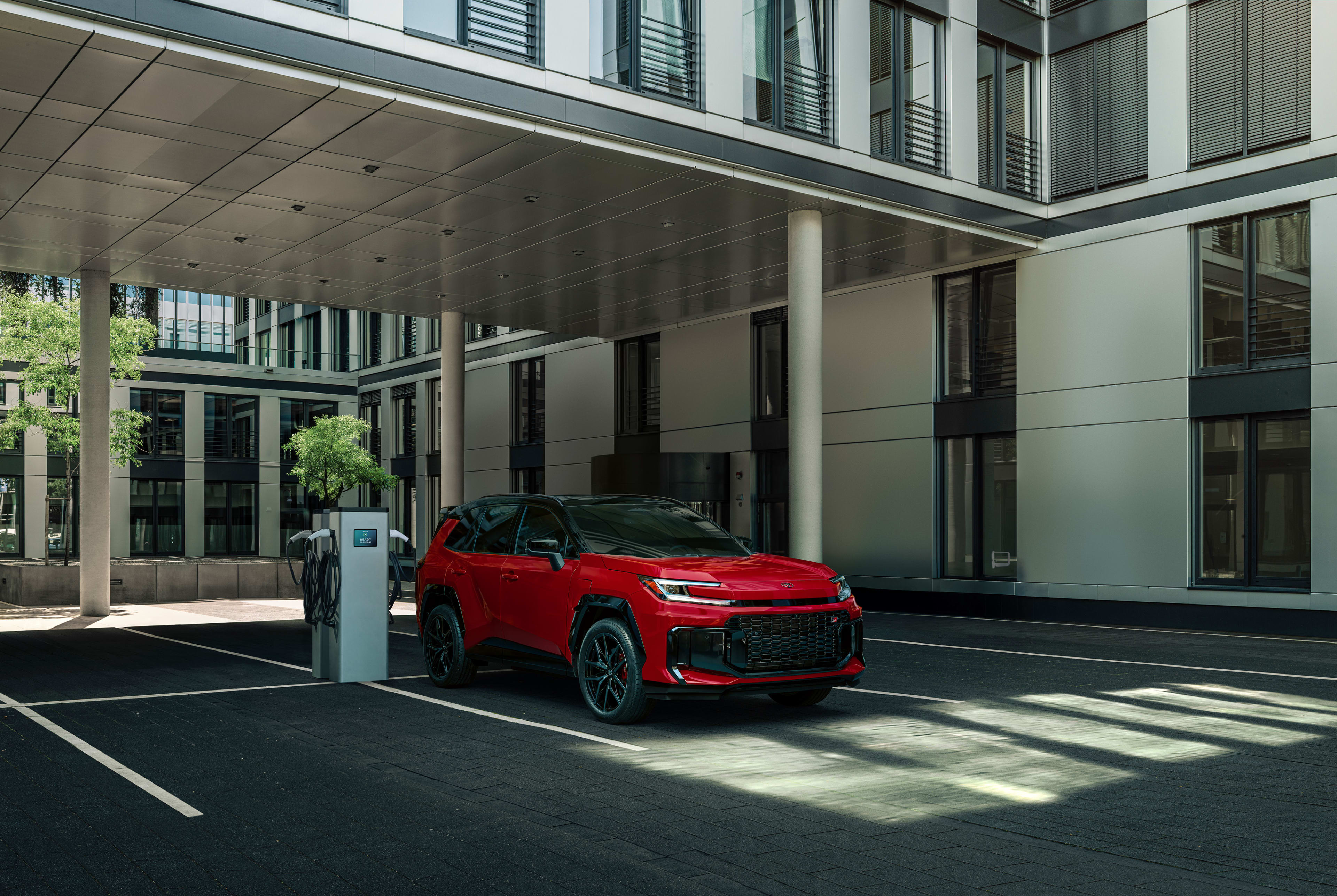 2026 Jeep Cherokee Vs. 2026 Toyota RAV4: 5 Major Differences - Autoblog