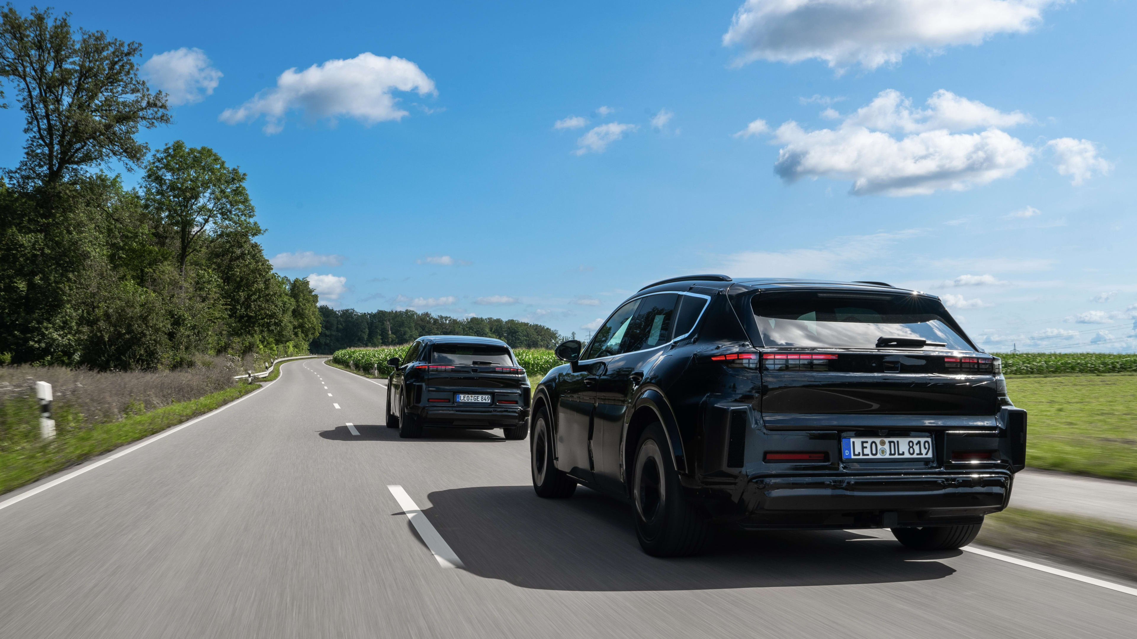 New Porsche Cayenne EV Promises to End Range Anxiety - Autoblog