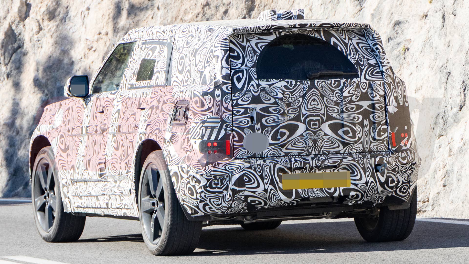 First Look at Land Rover’s Baby Electric Defender - Autoblog