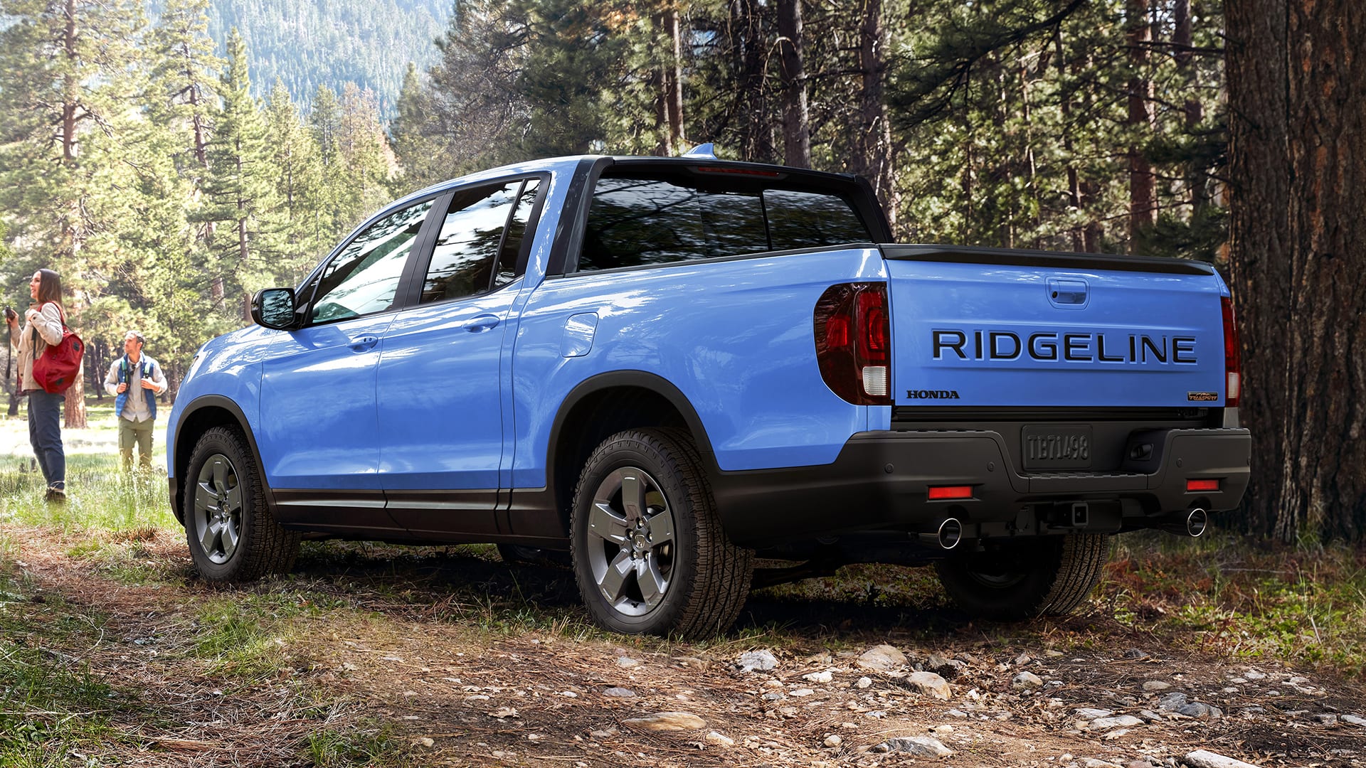 2025 Honda Ridgeline Vs. 2025 Toyota Tacoma: 5 Major Differences - Autoblog