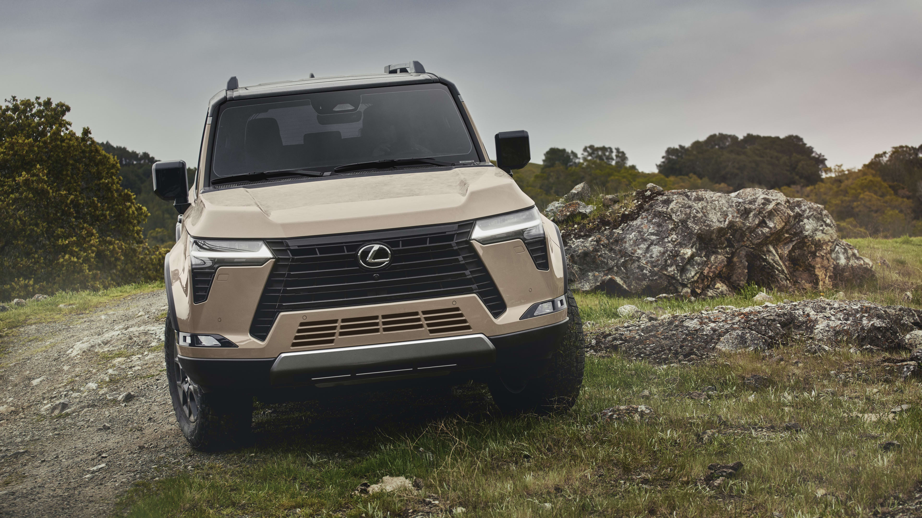 2025 Toyota Land Cruiser Vs. 2025 Lexus GX: 5 Major Differences - Autoblog
