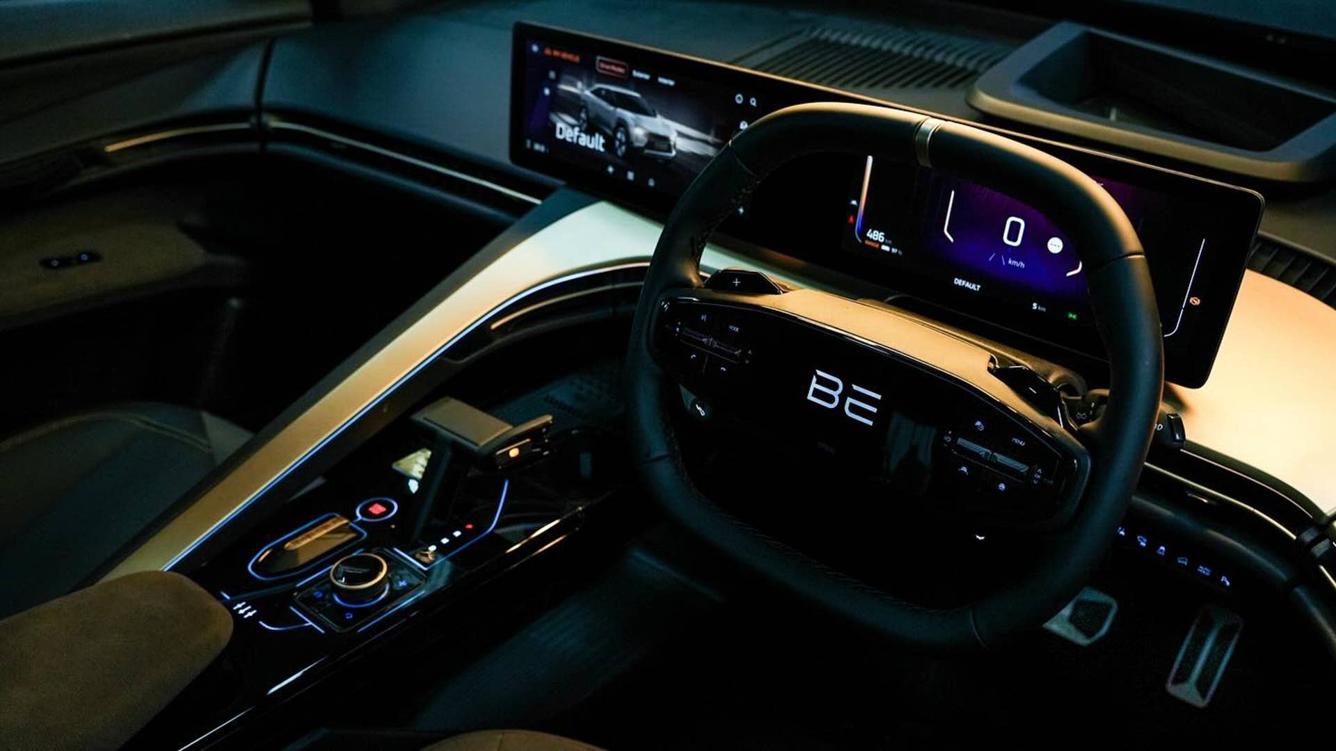 Mahindra BE 6 Batman Edition SUV Debuts With 682 km Range and Dark ...