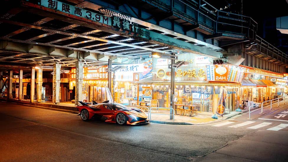 Only 10 Will Ever Exist: 7 Apollo Evo Features You Need to See - Autoblog