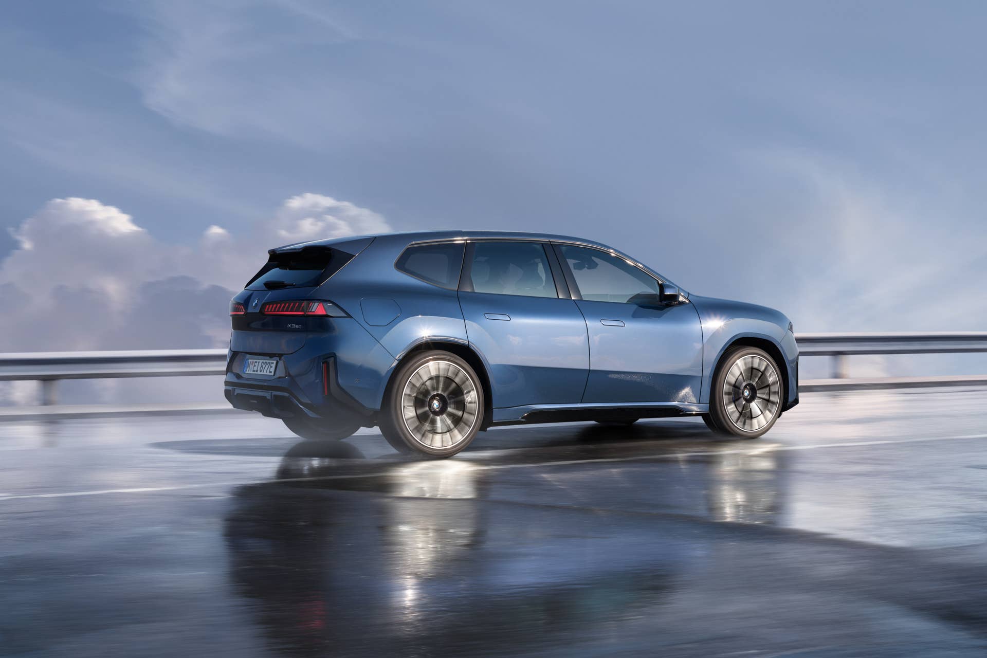 BMW Built a China-Only iX3 With a Longer Wheelbase and 560 Miles of ...