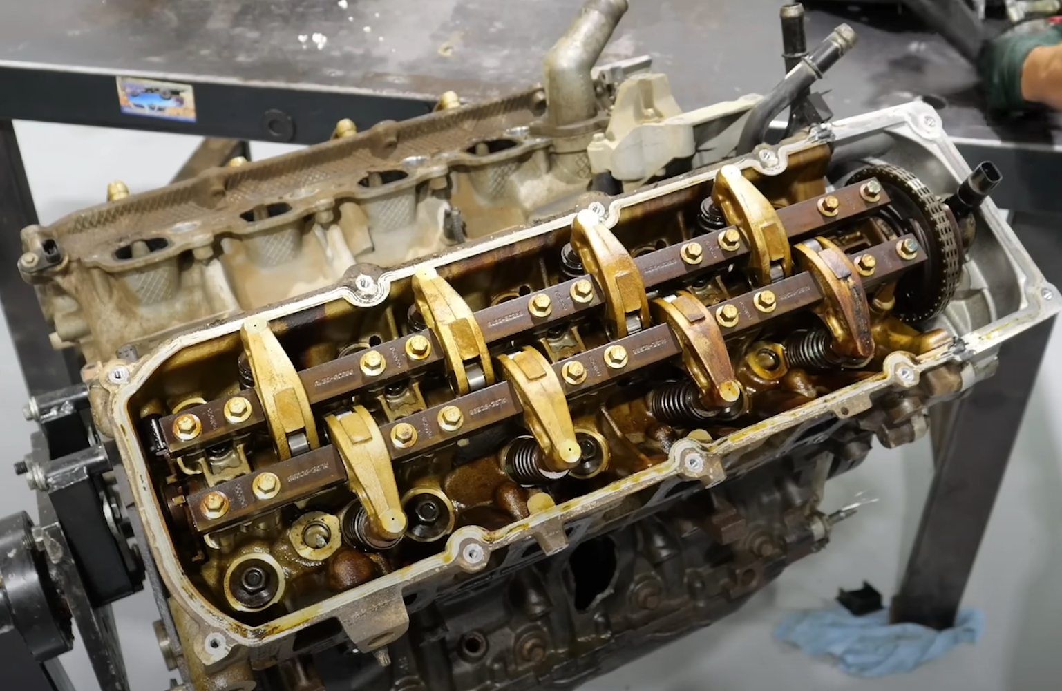Teardown Uncovers Catastrophic Failure in Ford Boss 6.2L V8 Engine ...