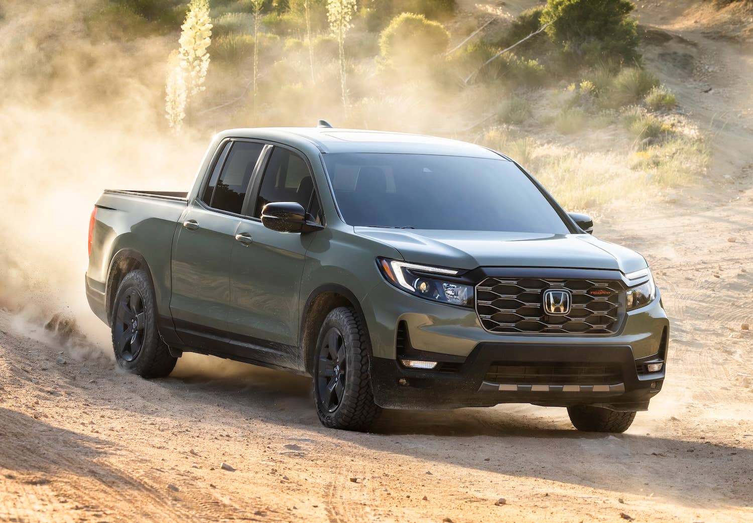 Looking at the 2026 Honda Ridgeline? The 2025 Might Be a Smarter Pick ...