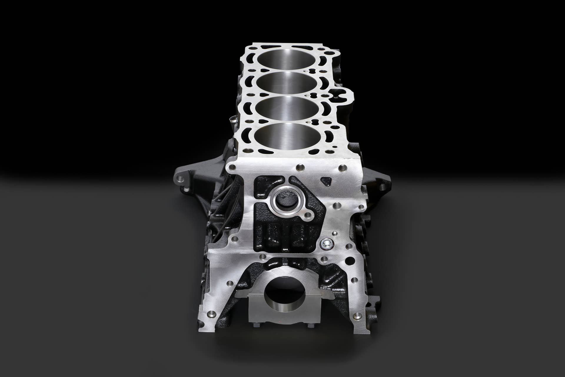 The Legend Lives: Toyota Reproduces Engine Components for the AE86 ...