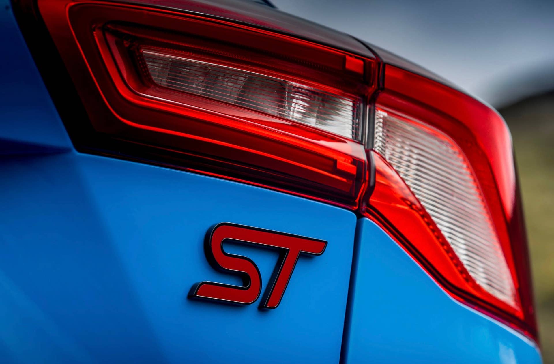 Last Ford Focus ST Rolls Off Production Line—Will We Ever See Another ...