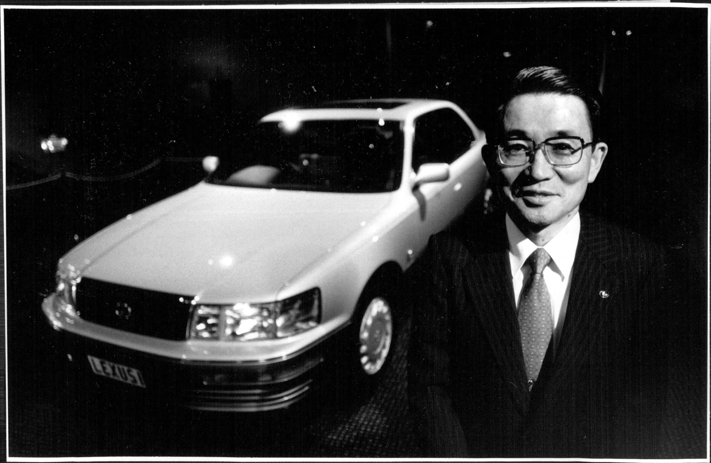 How the Lexus LS400 Crashed the Luxury Party - Autoblog