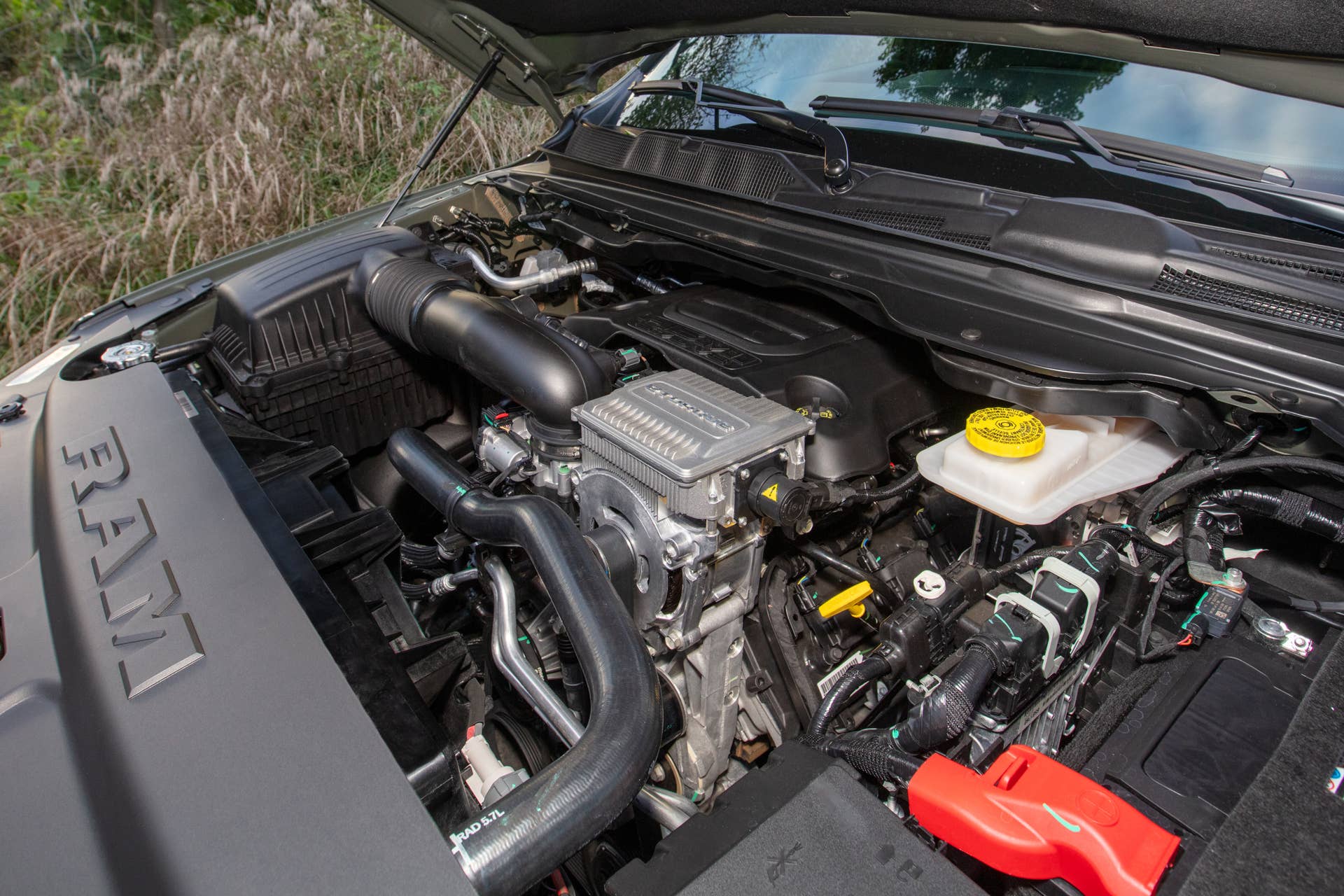 Dodge Durango’s V8 Gamble Pays Off With Best Q3 Sales In 20 Years ...