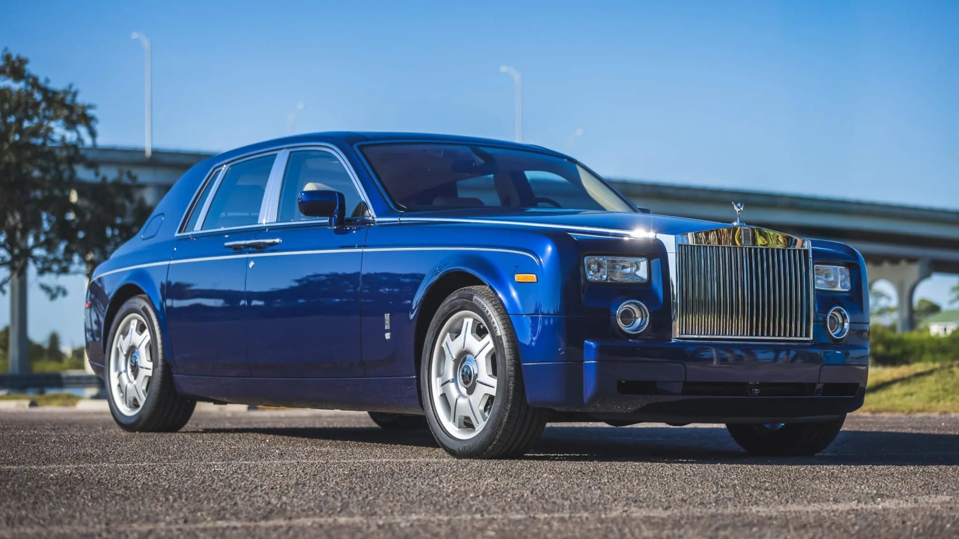 For Sale: A V12-Powered Rolls-Royce Phantom For Under 60 Grand Is A ...