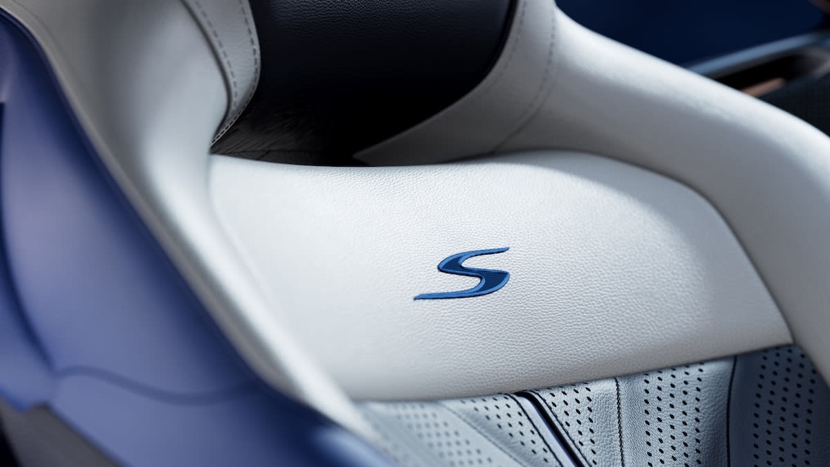 Aston Martin DB12 S Redefines the Grand Tourer With 690 HP - Autoblog