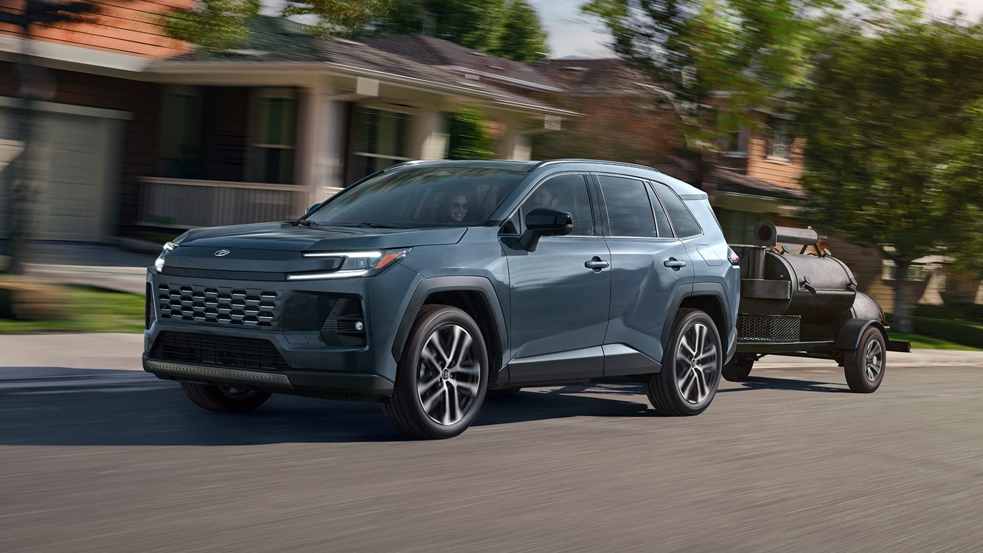 2026 Toyota Corolla Cross Vs. 2026 Toyota RAV4: 5 Major Differences ...