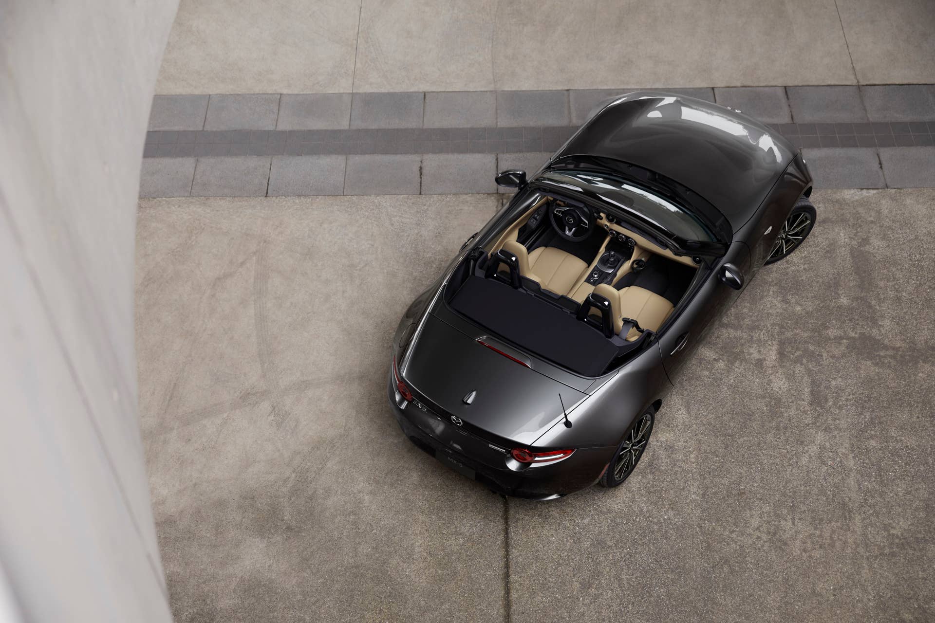 How Tom Matano and Mazda Engineers Created an Iconic Roadster - Autoblog