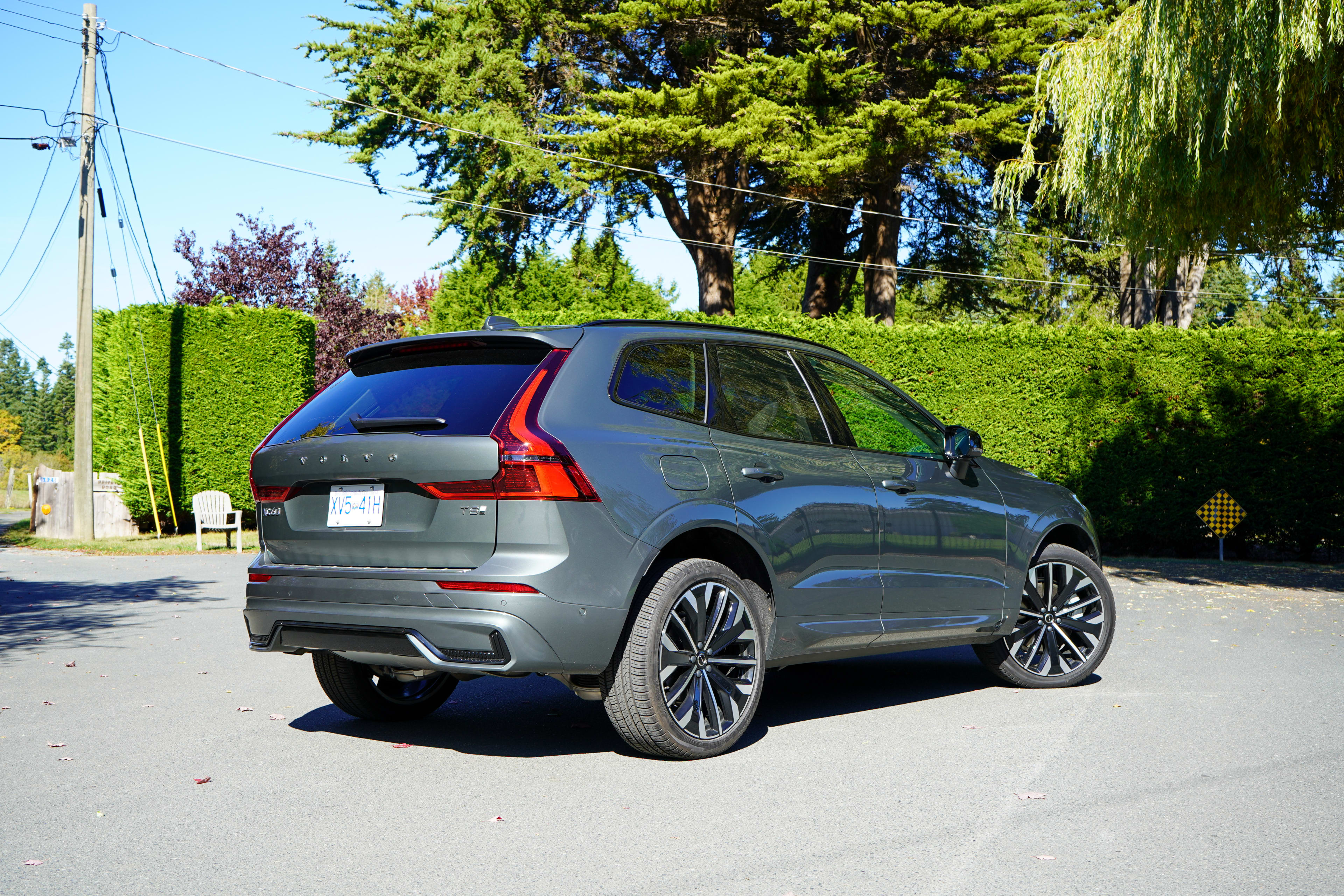 I Drove The 2026 Volvo XC60 T8 Ultra Plug-In Hybrid SUV, Here's My Honest Review - Autoblog